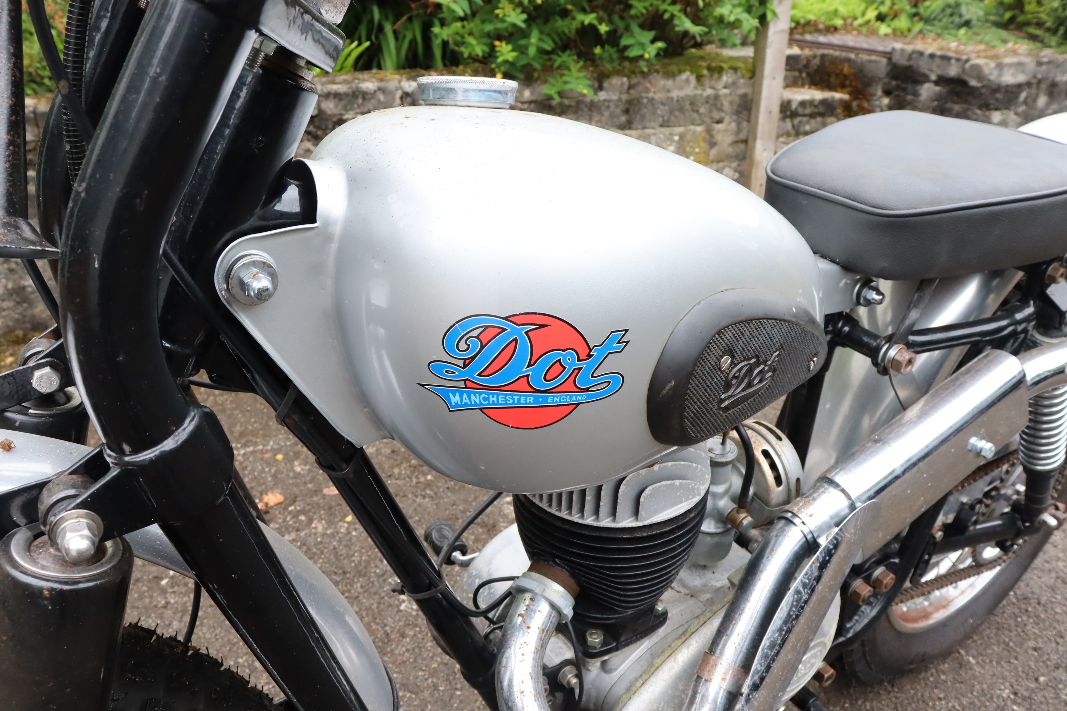 Lot 120 - 1955 DOT 197 Trials