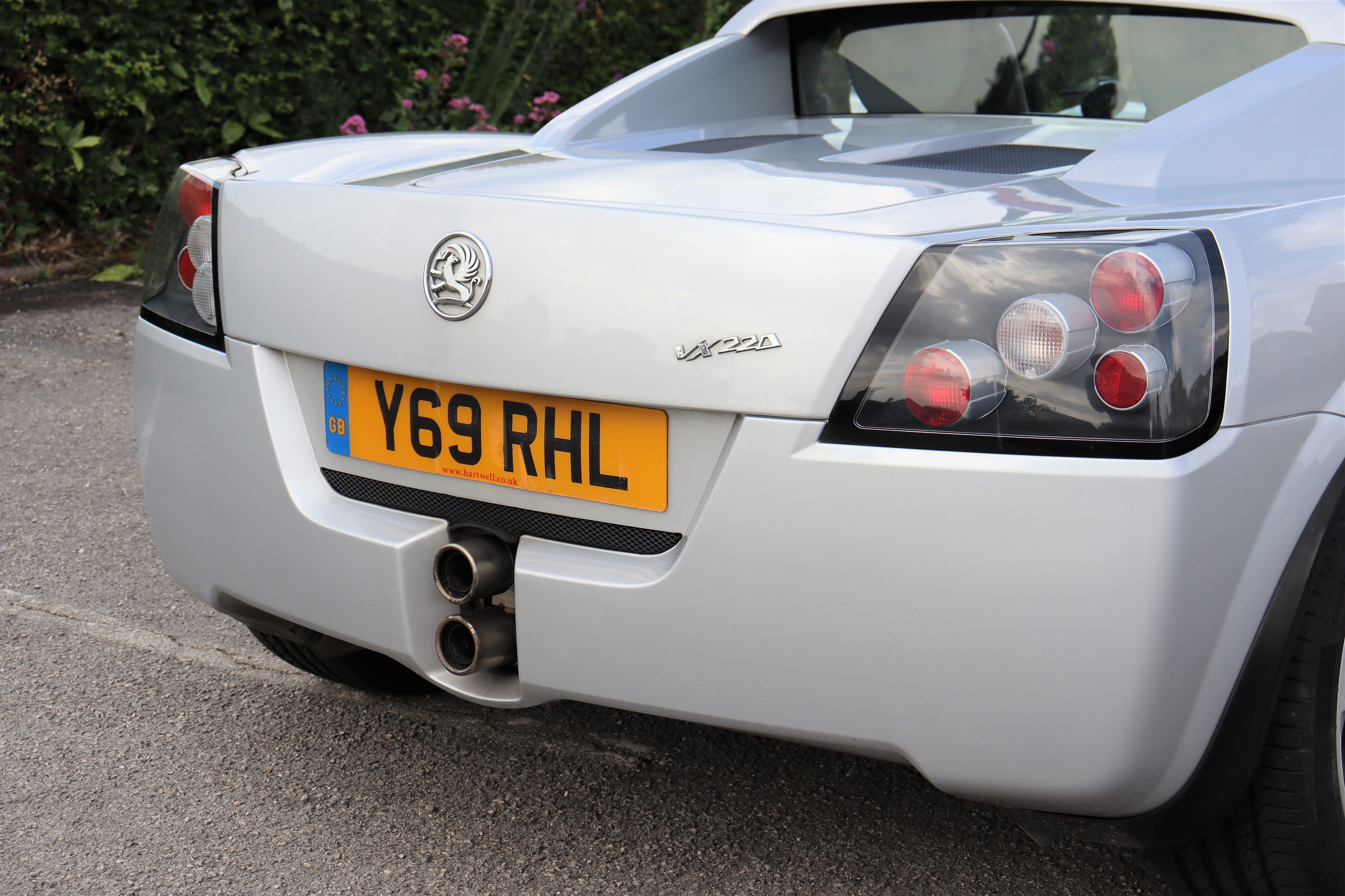Lot 92 - 2001 Vauxhall VX220