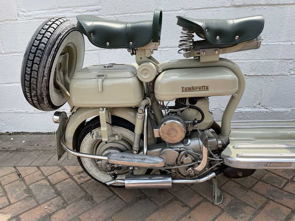 Lot 22 - 1956 Lambretta Model D Mk3