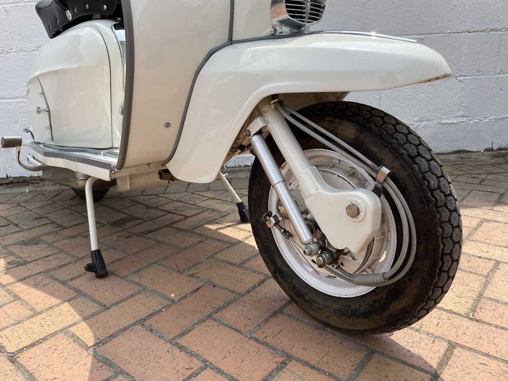Lot 42 - 1968 Lambretta SX200