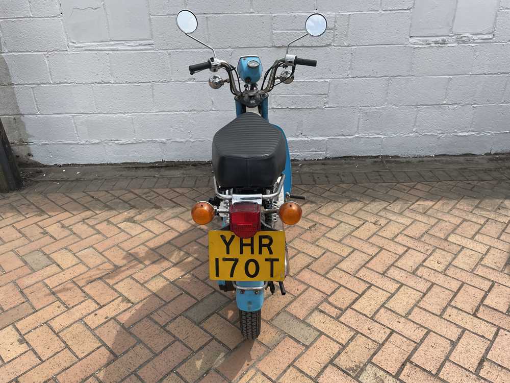 Lot 25 - 1979 Honda NF75 Hondamatic