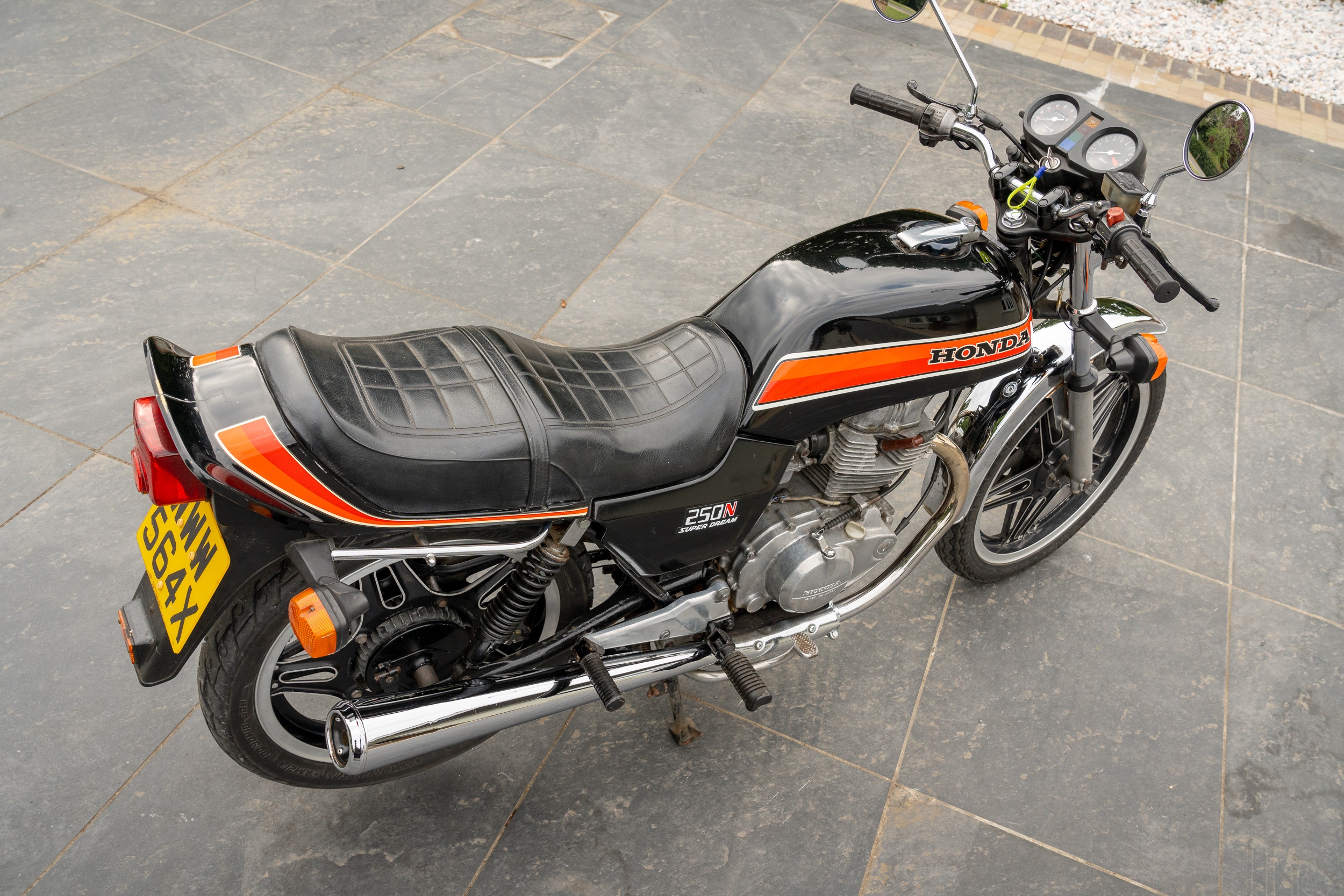 Lot 284 - 1981 Honda CB250N Superdream
