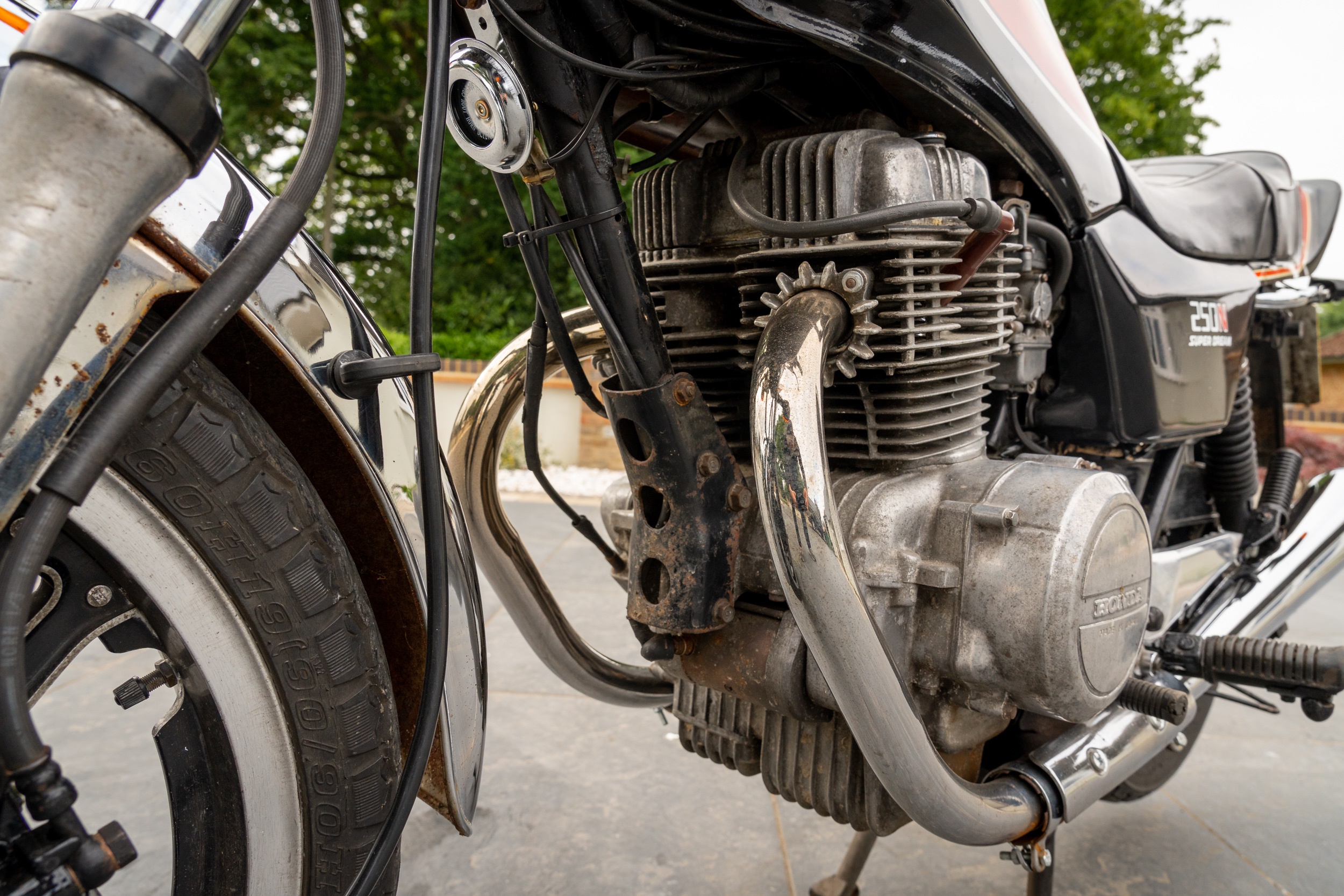 Lot 284 - 1981 Honda CB250N Superdream