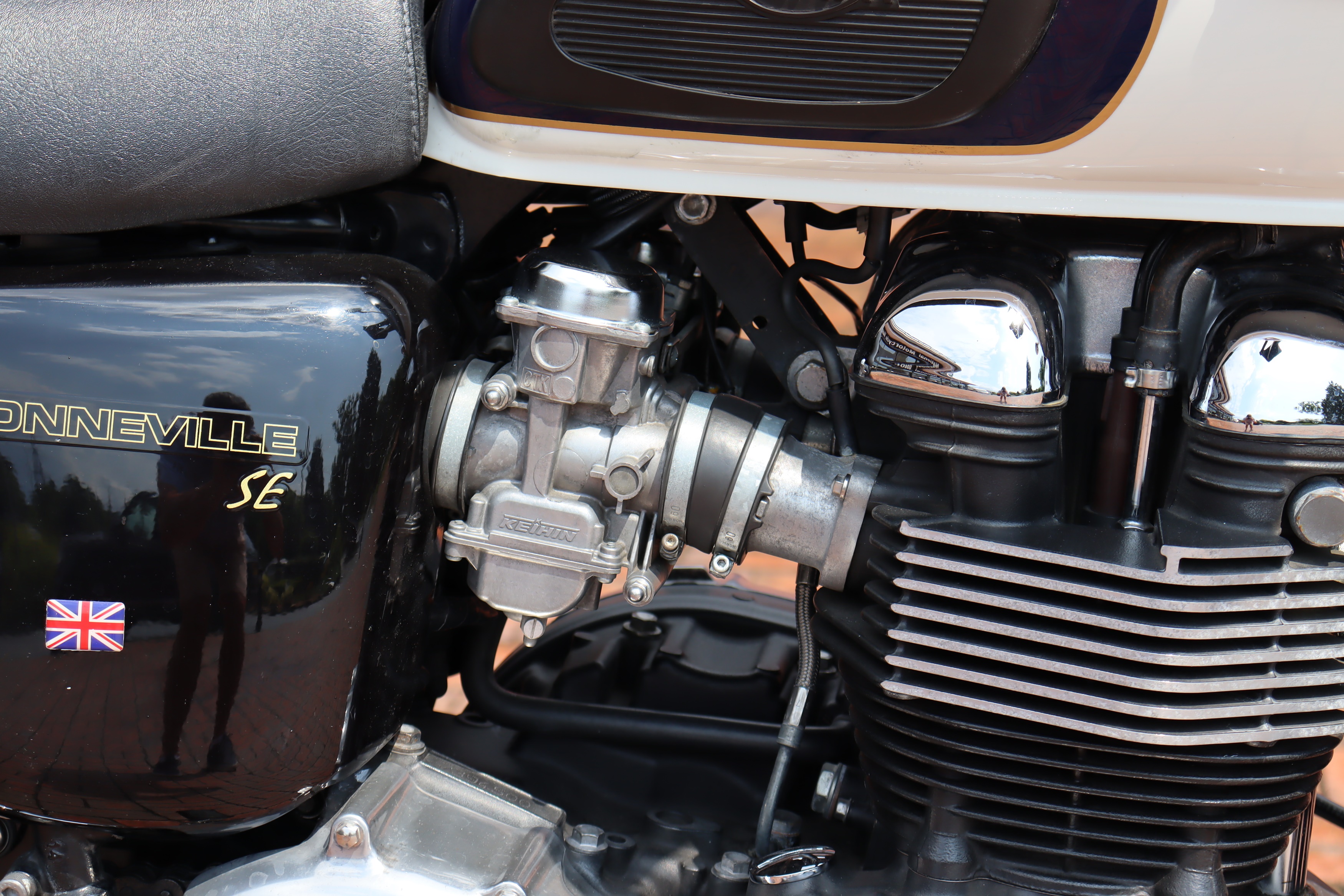 Lot 111 - 2009 Triumph Bonneville 865 SE