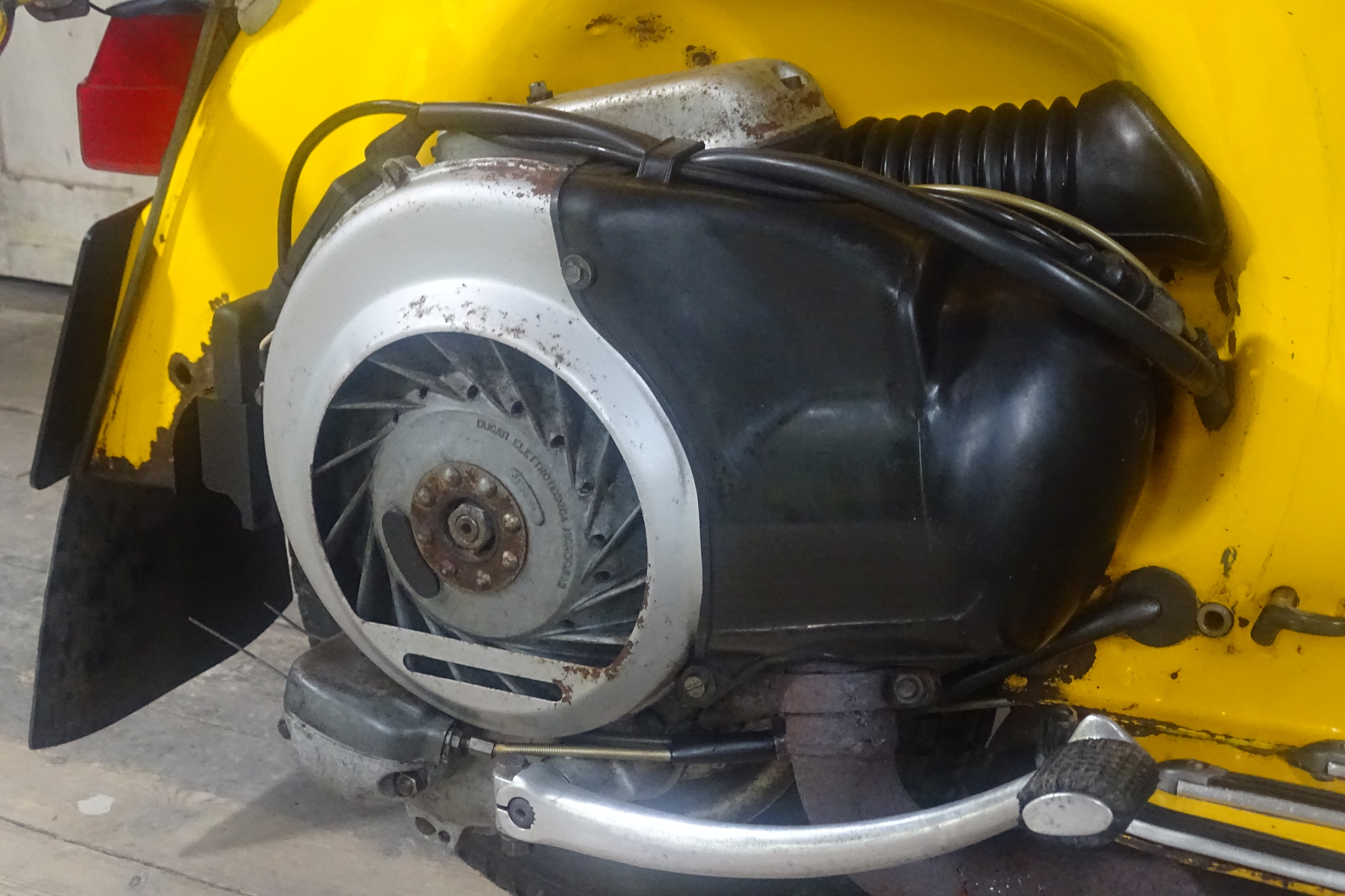 Lot 16 - 1978 Vespa (Douglas) Rally 200