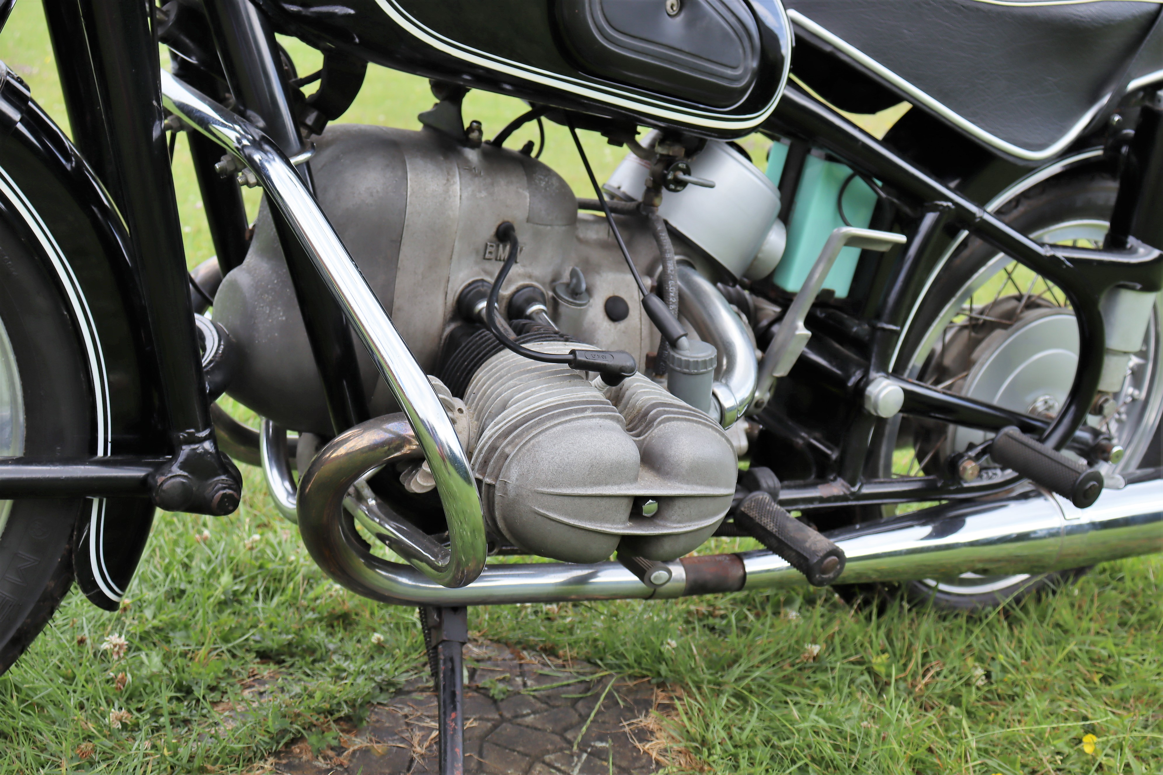 Lot 124 - 1963 BMW R69S