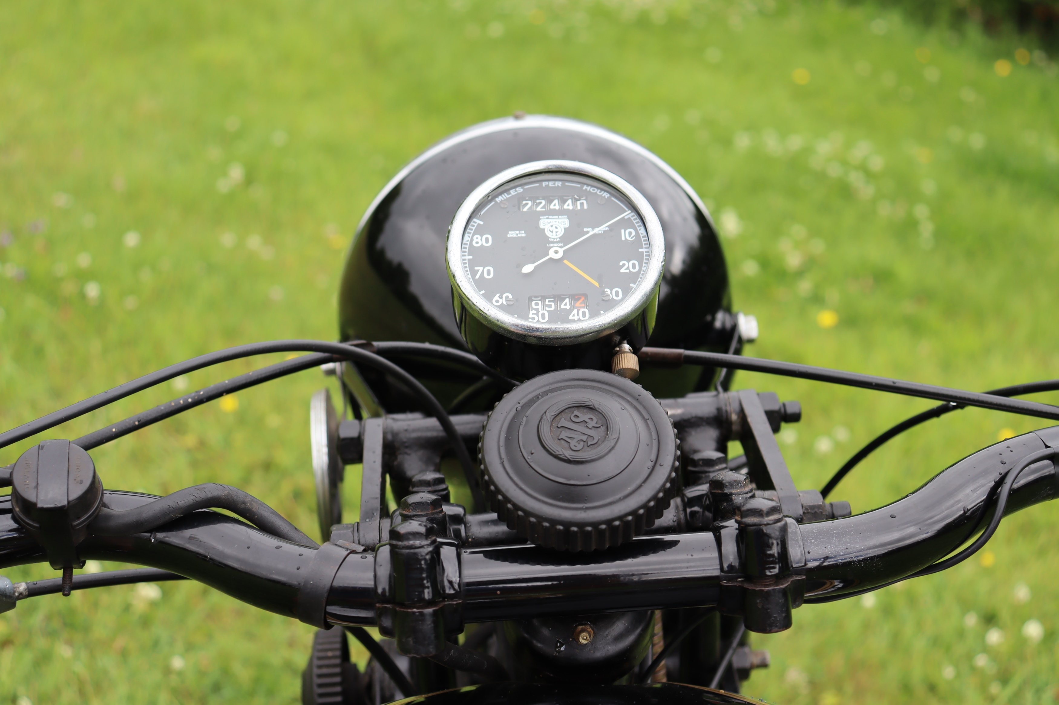 Lot 251 - 1937 AJS Model 26