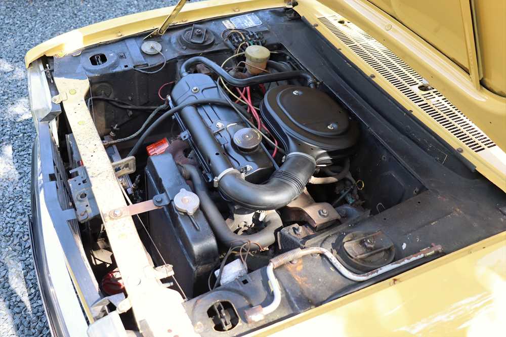 Lot 19 - 1974 Peugeot 304 S Cabriolet