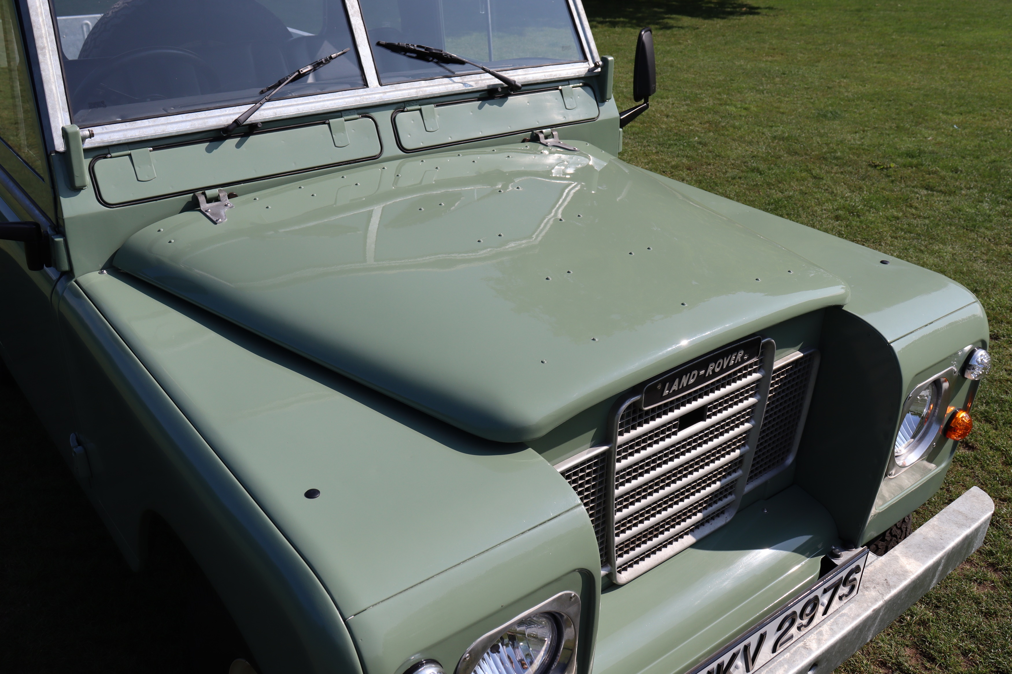 Lot 80 - 1977 Land Rover Series III 109