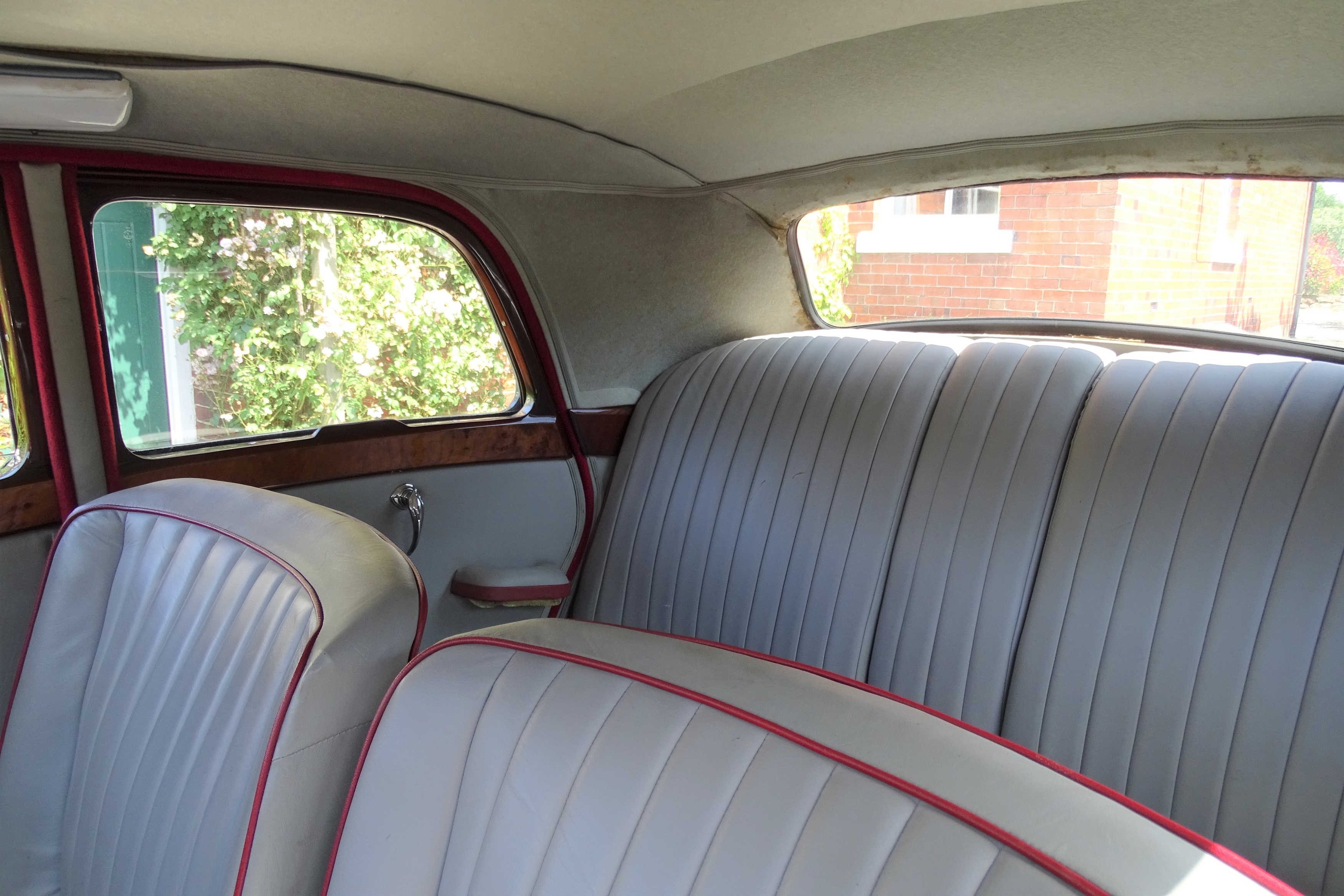 Lot 12 - 1952 Riley RMF Saloon