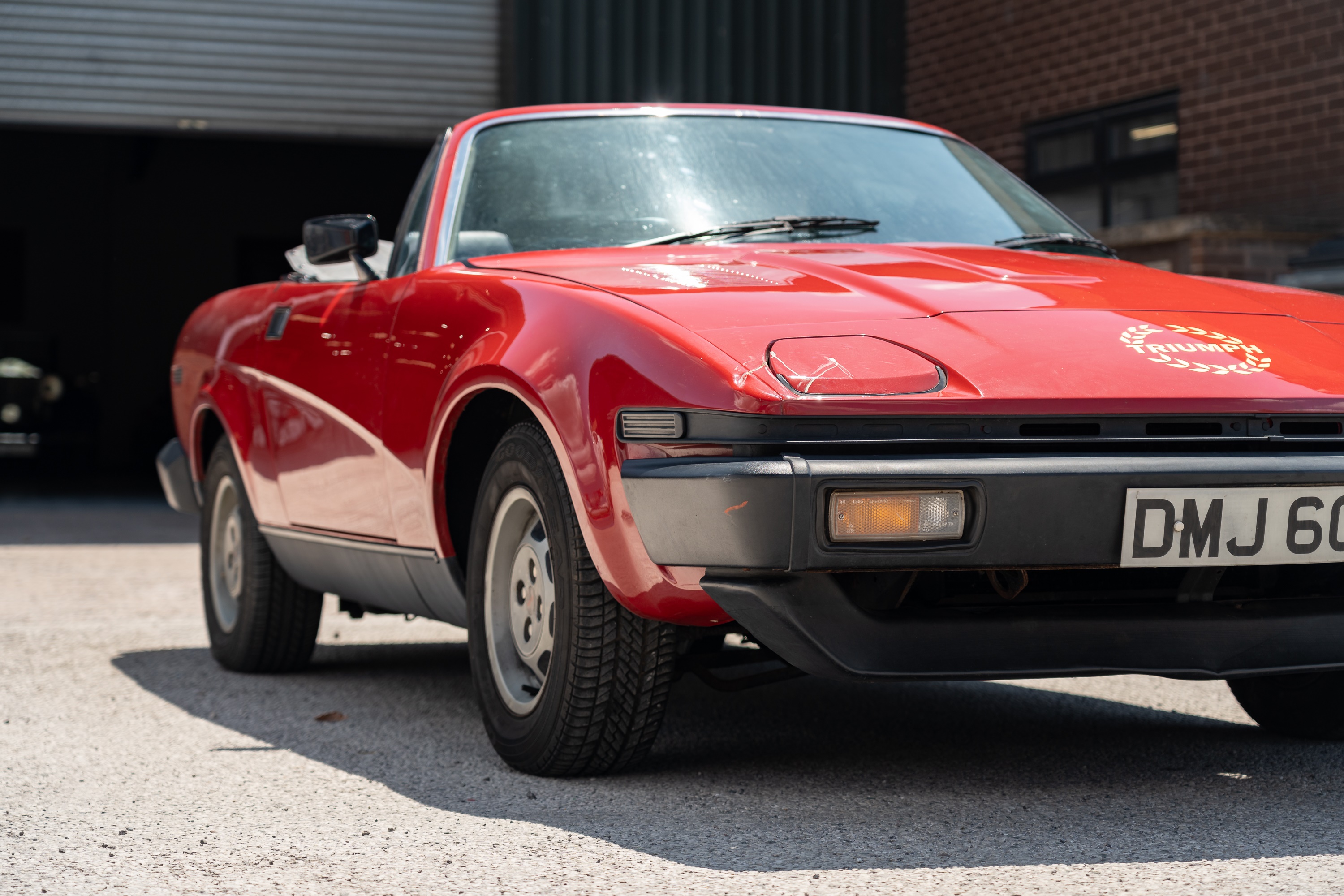 Lot 27 - 1982 Triumph TR7 Convertible