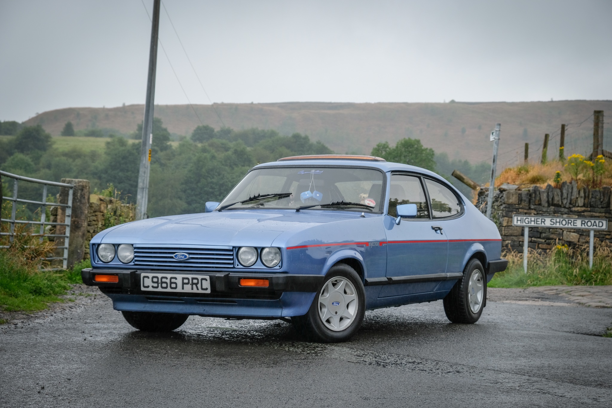 Lot 22 - 1986 Ford Capri 2.8i Special