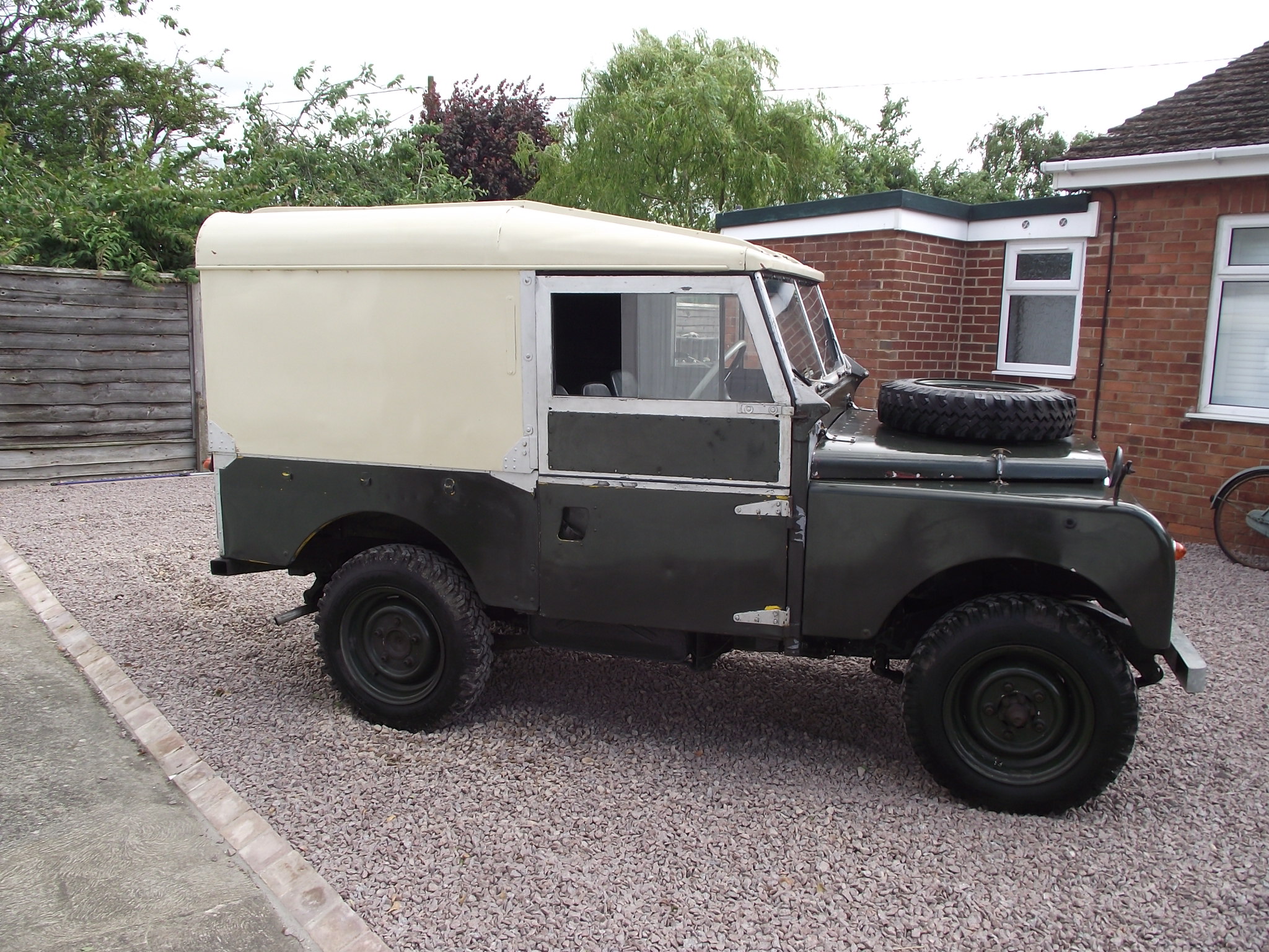 Lot 25 - 1956 Land Rover Series I 86"
