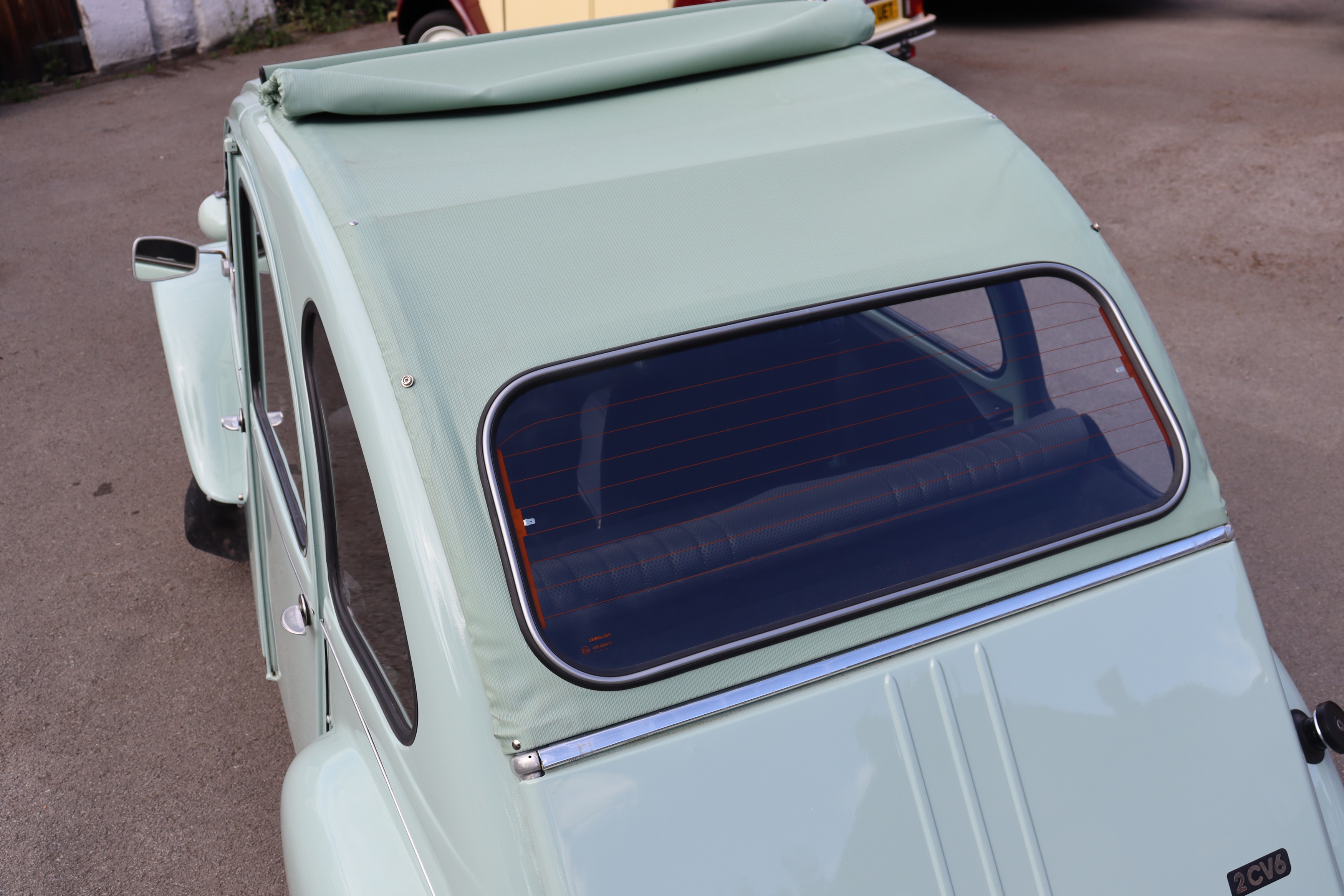 Lot 118 - 1981 Citroen 2CV 6 Club