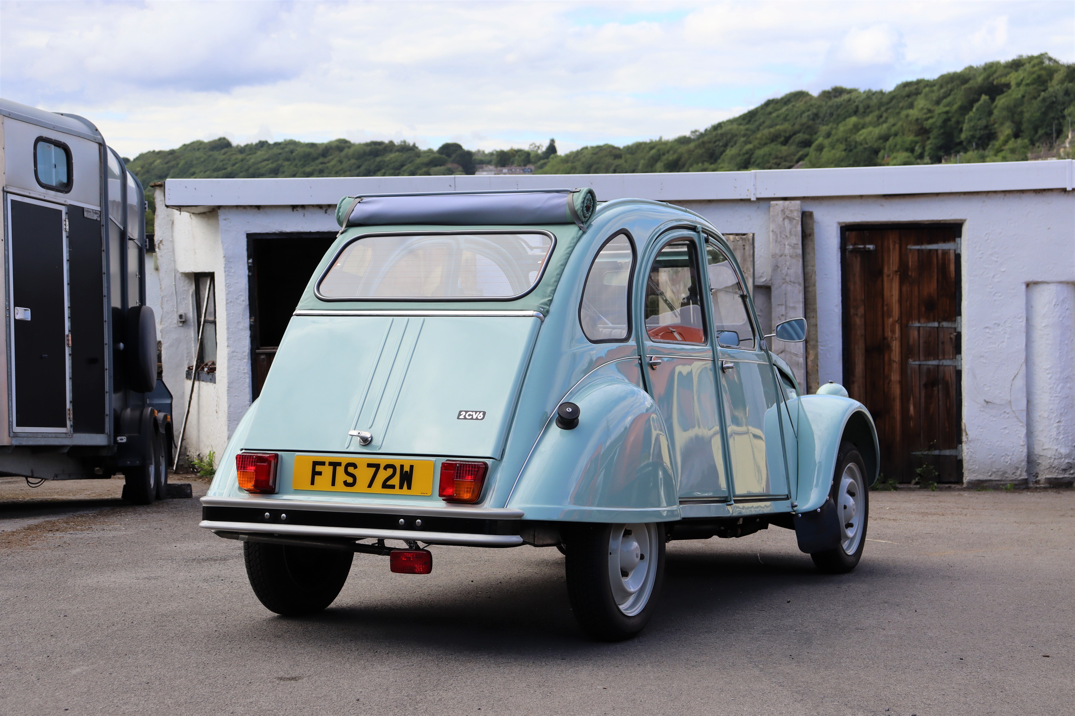 Lot 118 - 1981 Citroen 2CV 6 Club