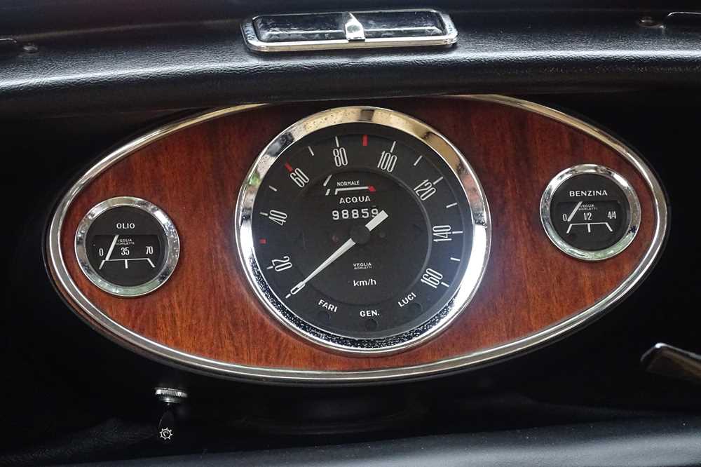 Lot 8 - 1972 Innocenti Mini 1001