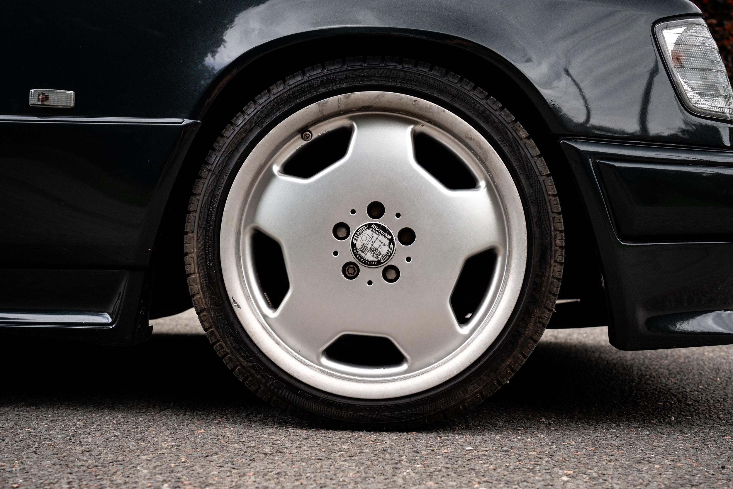 Lot 100 - 1990 Mercedes-Benz 300 CE 'AMG Hammer'