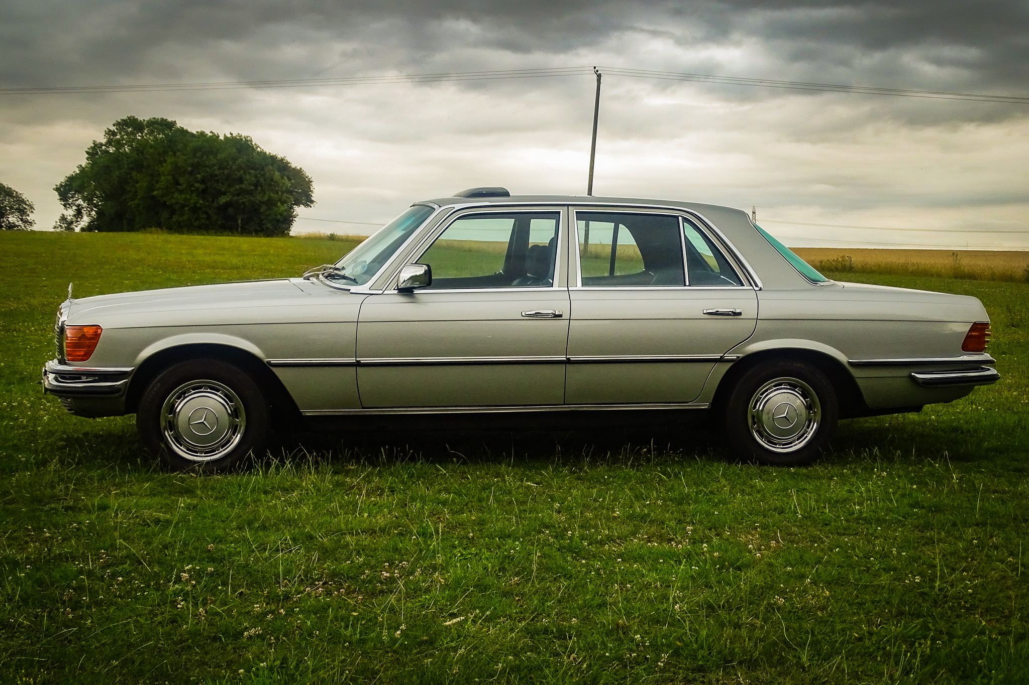 Lot 398 - 1975 Mercedes-Benz 280SE