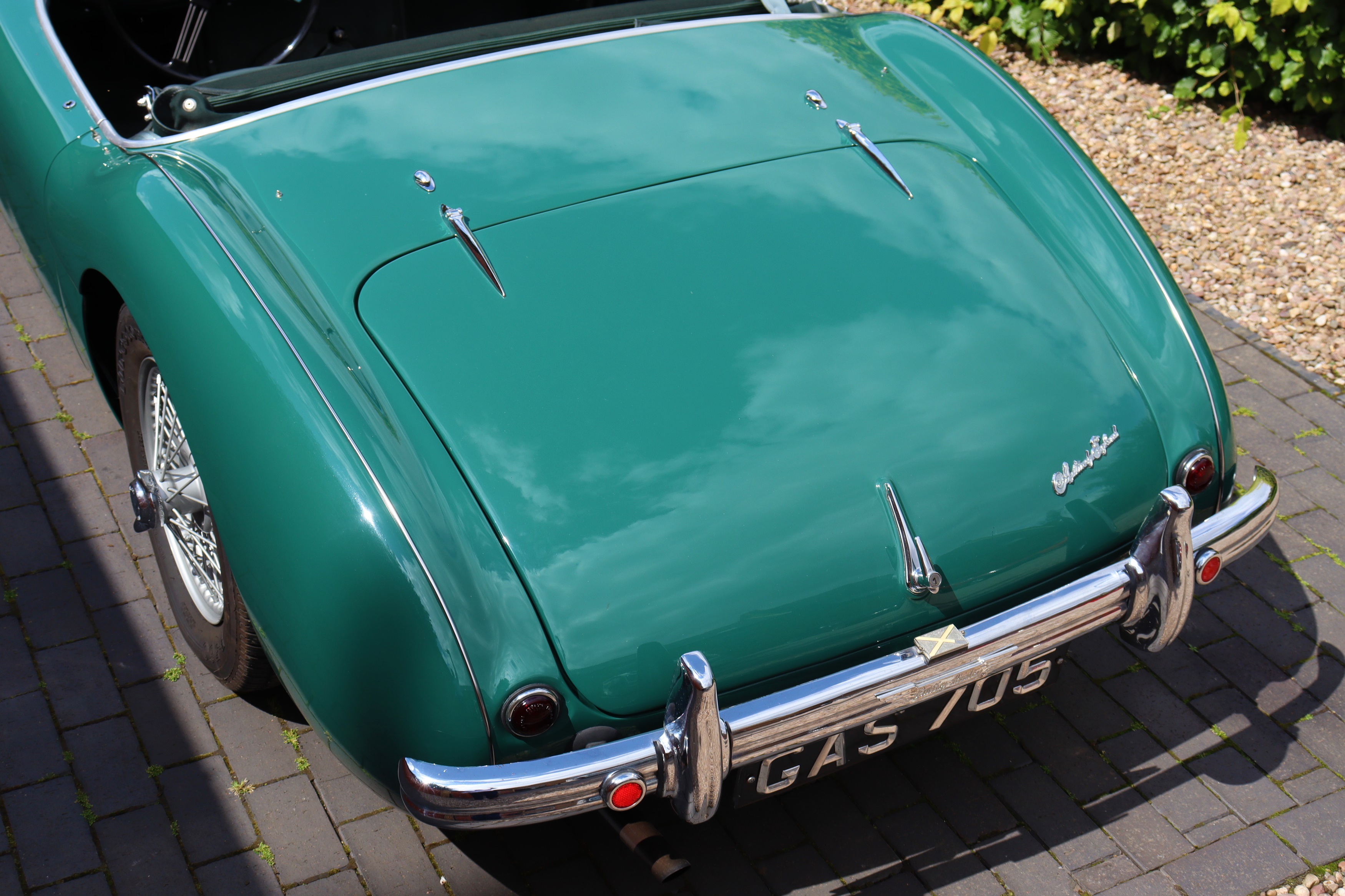 Lot 380 - 1953 Austin-Healey 100 Modified to 'M'