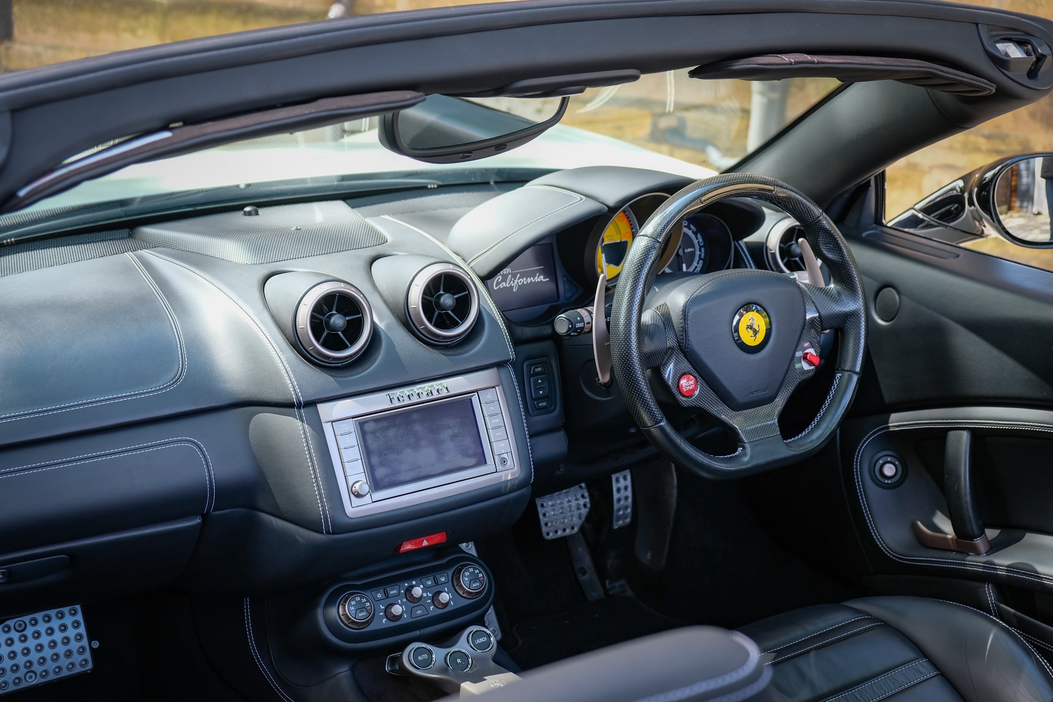 Lot 108 - 2010 Ferrari California