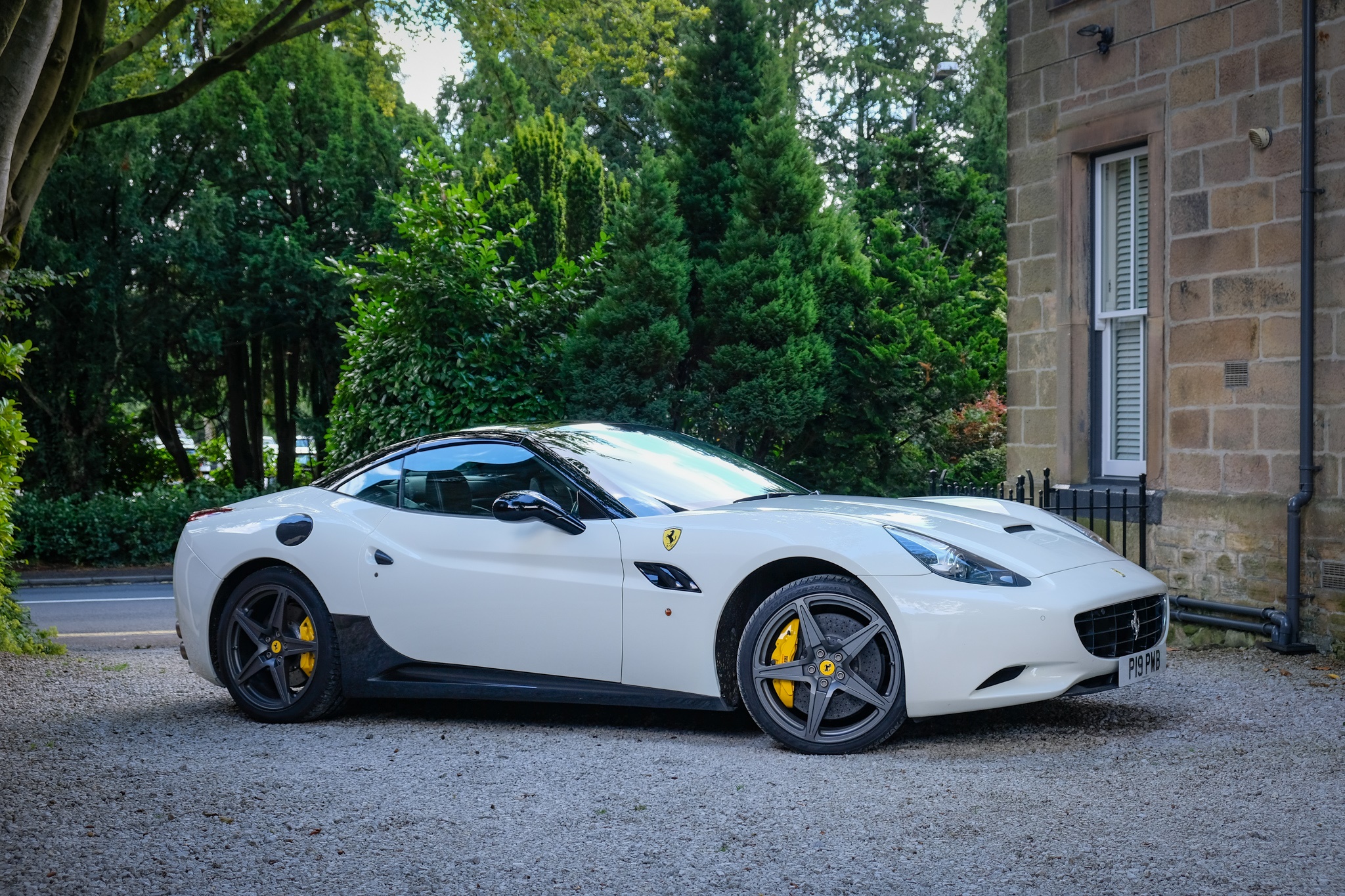 Lot 108 - 2010 Ferrari California