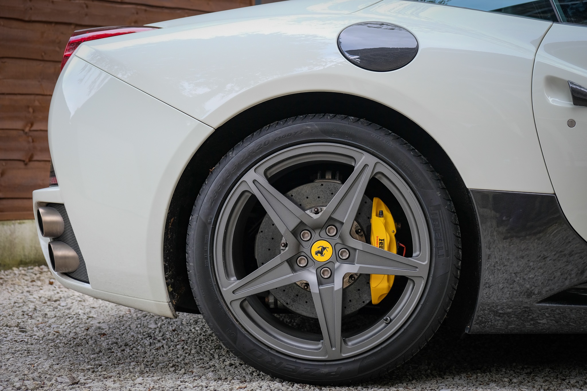 Lot 108 - 2010 Ferrari California