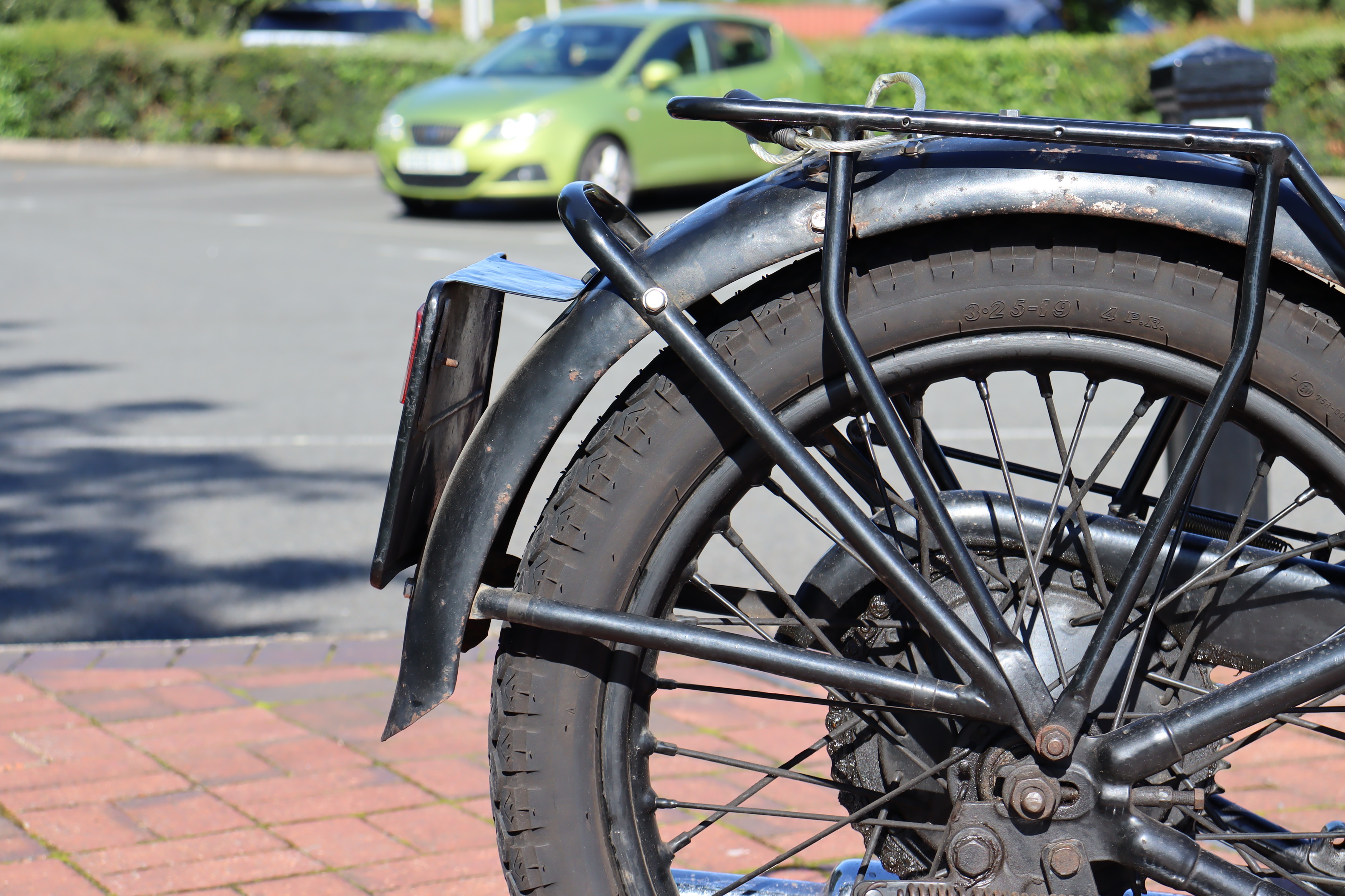 Lot 348 - 1930 Ariel Model G