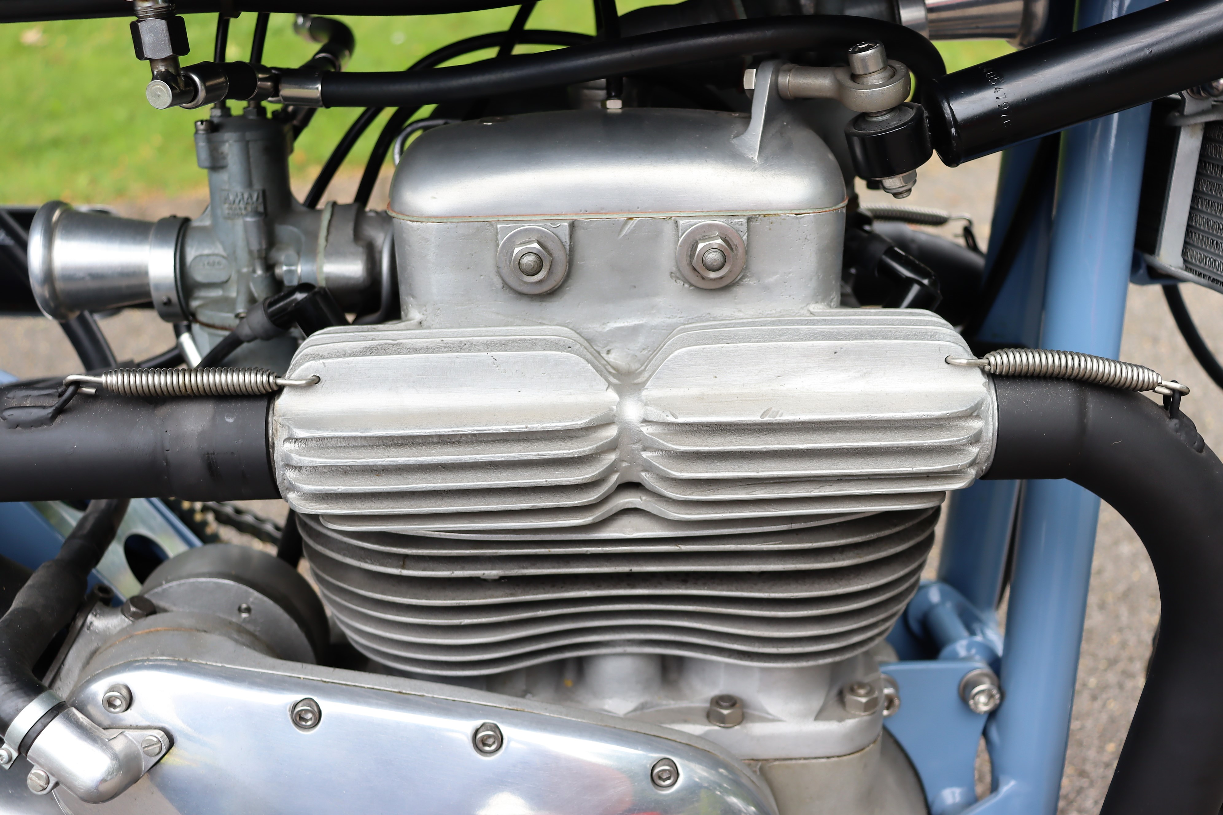 Lot 272 - 1952 Ariel SQ4 Special