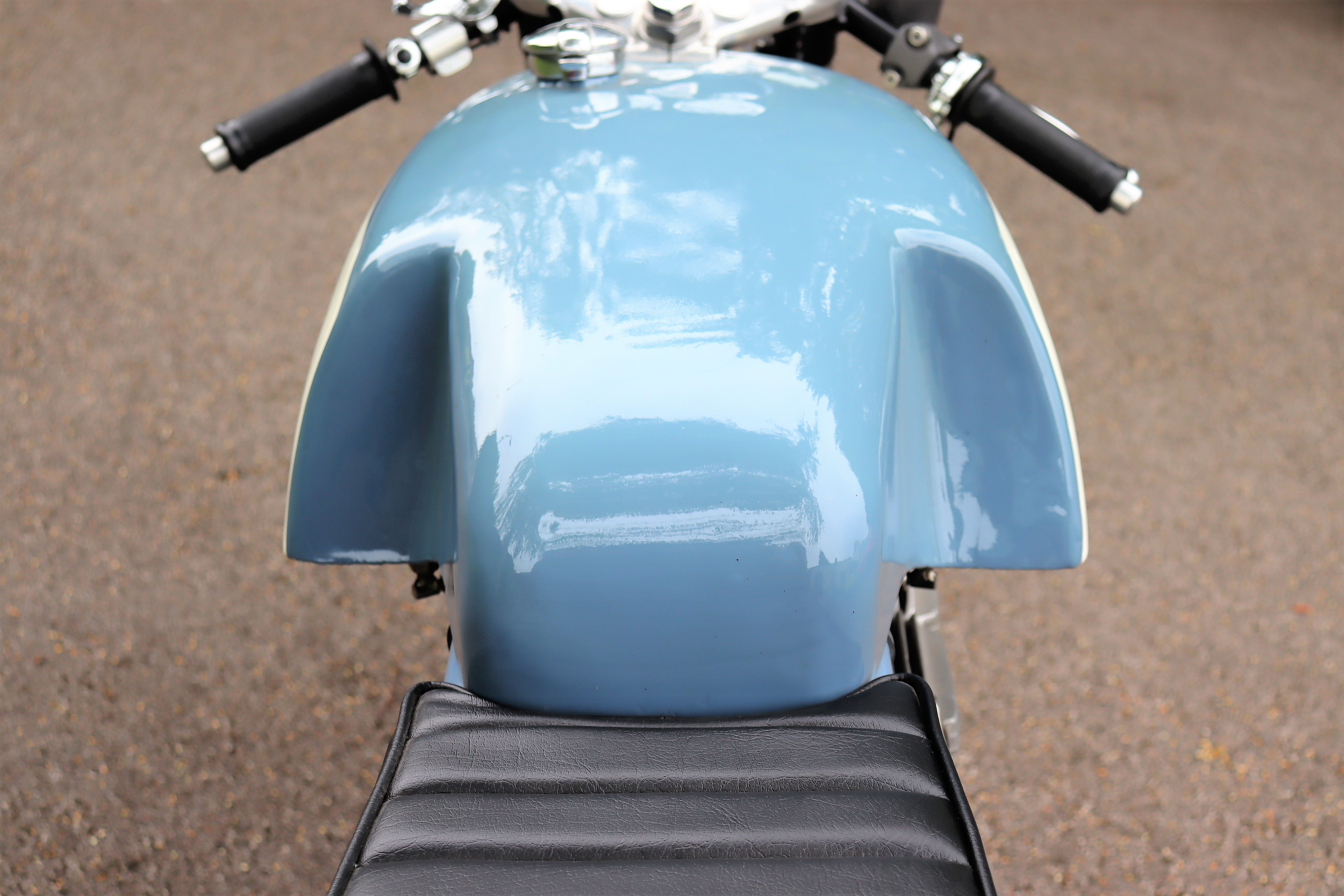 Lot 272 - 1952 Ariel SQ4 Special