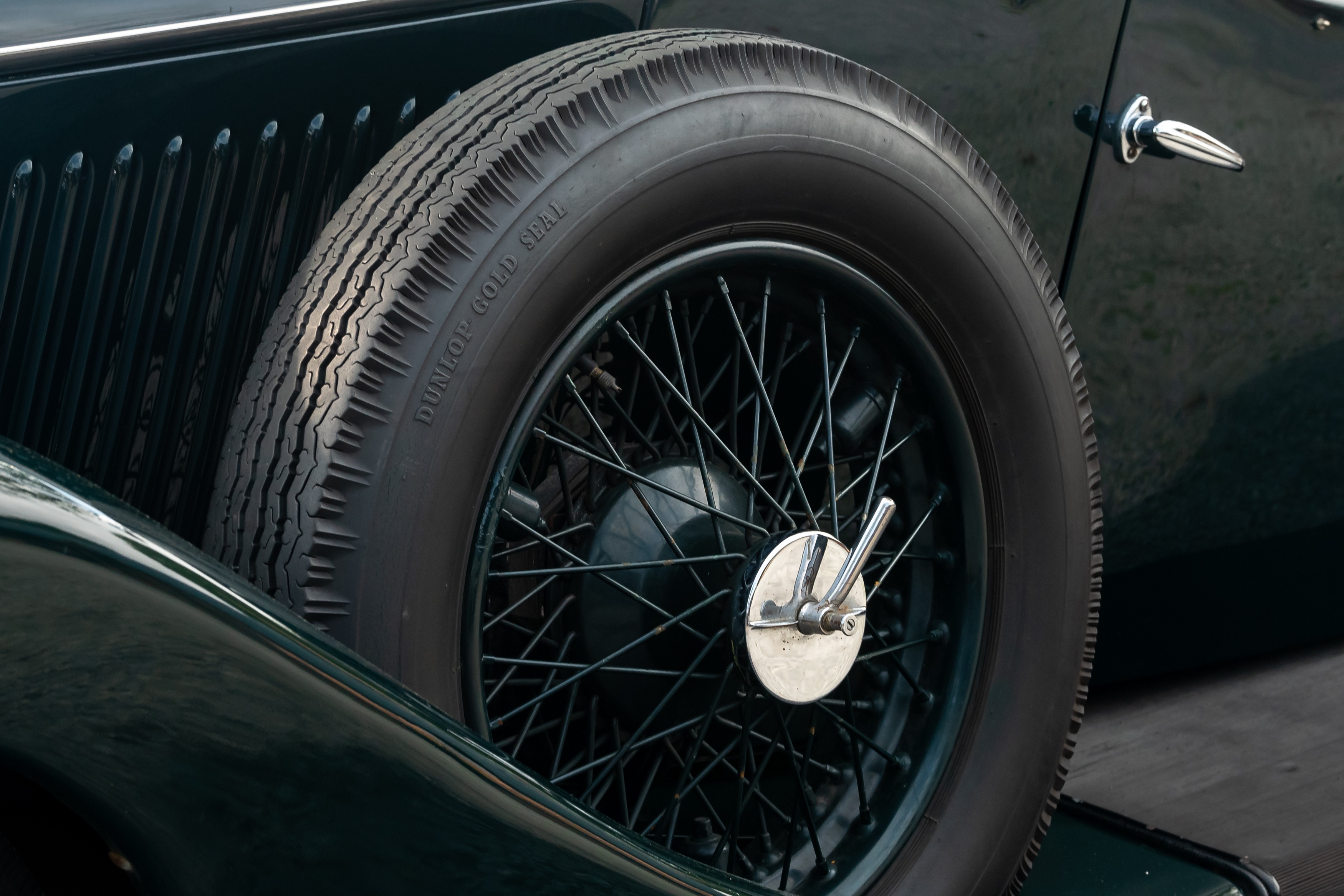 Lot 441 - 1935 Bentley 3½ Litre Vanden Plas-style