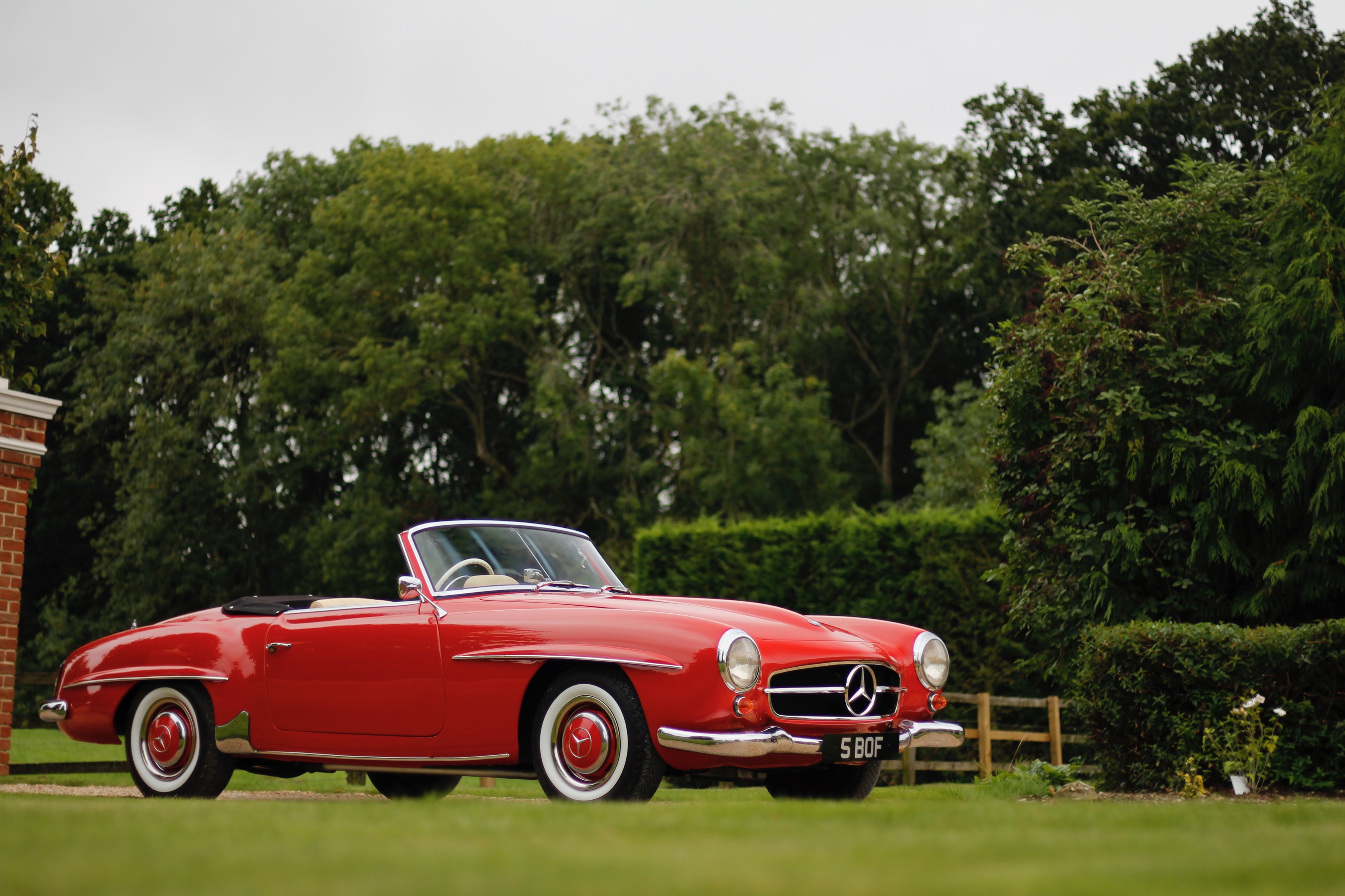 Lot 386 - 1959 Mercedes-Benz 190 SL