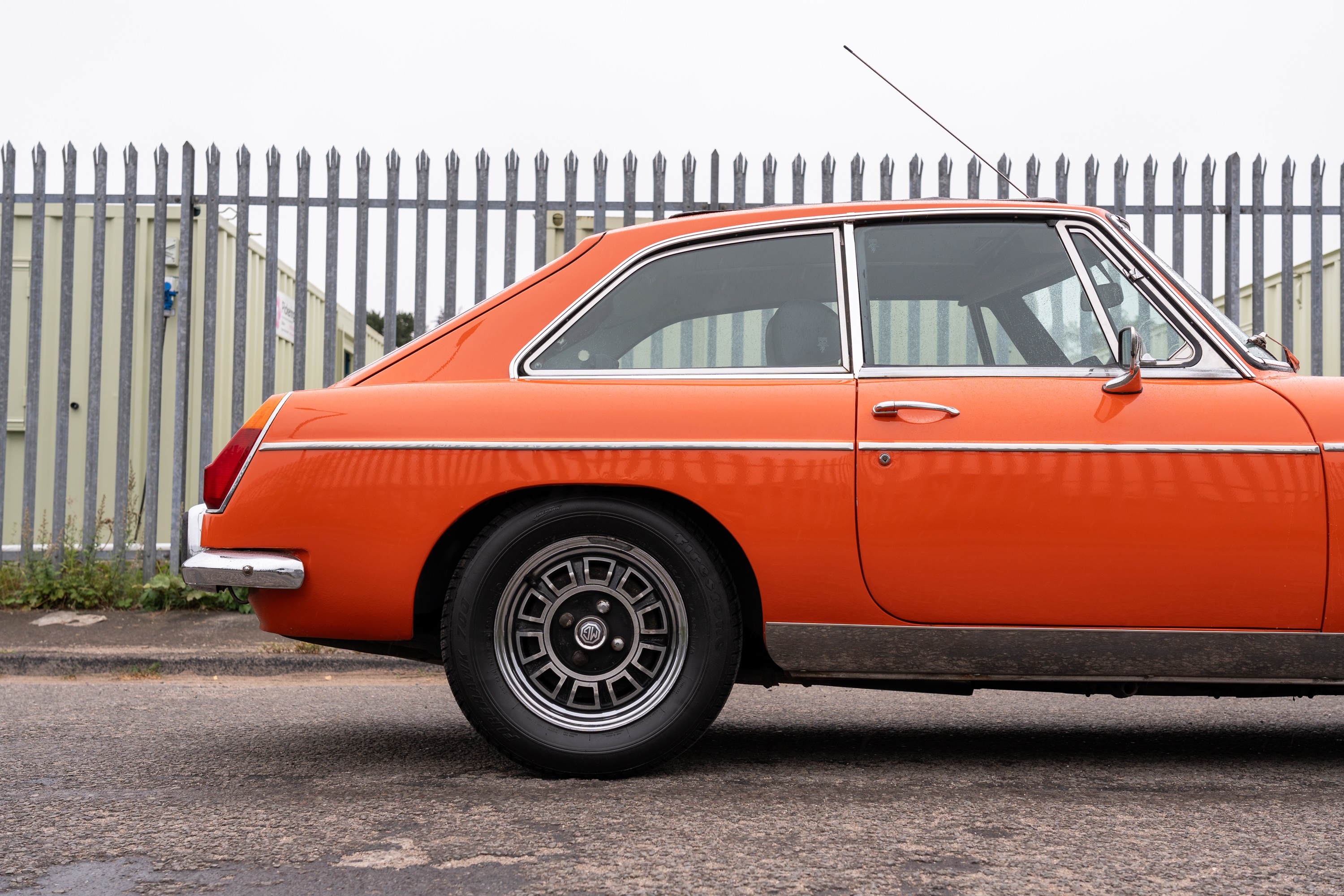 Lot 330 - 1974 MG B GT V8