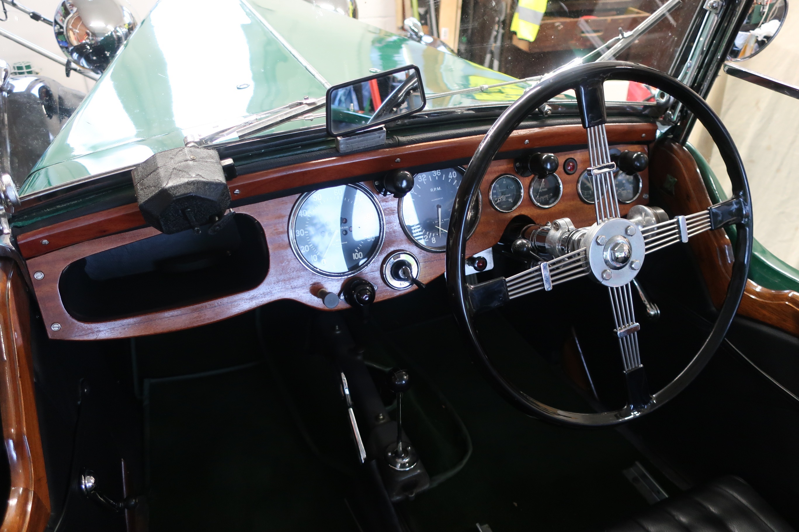 Lot 383 - 1933 Wolseley Hornet Special Meredith