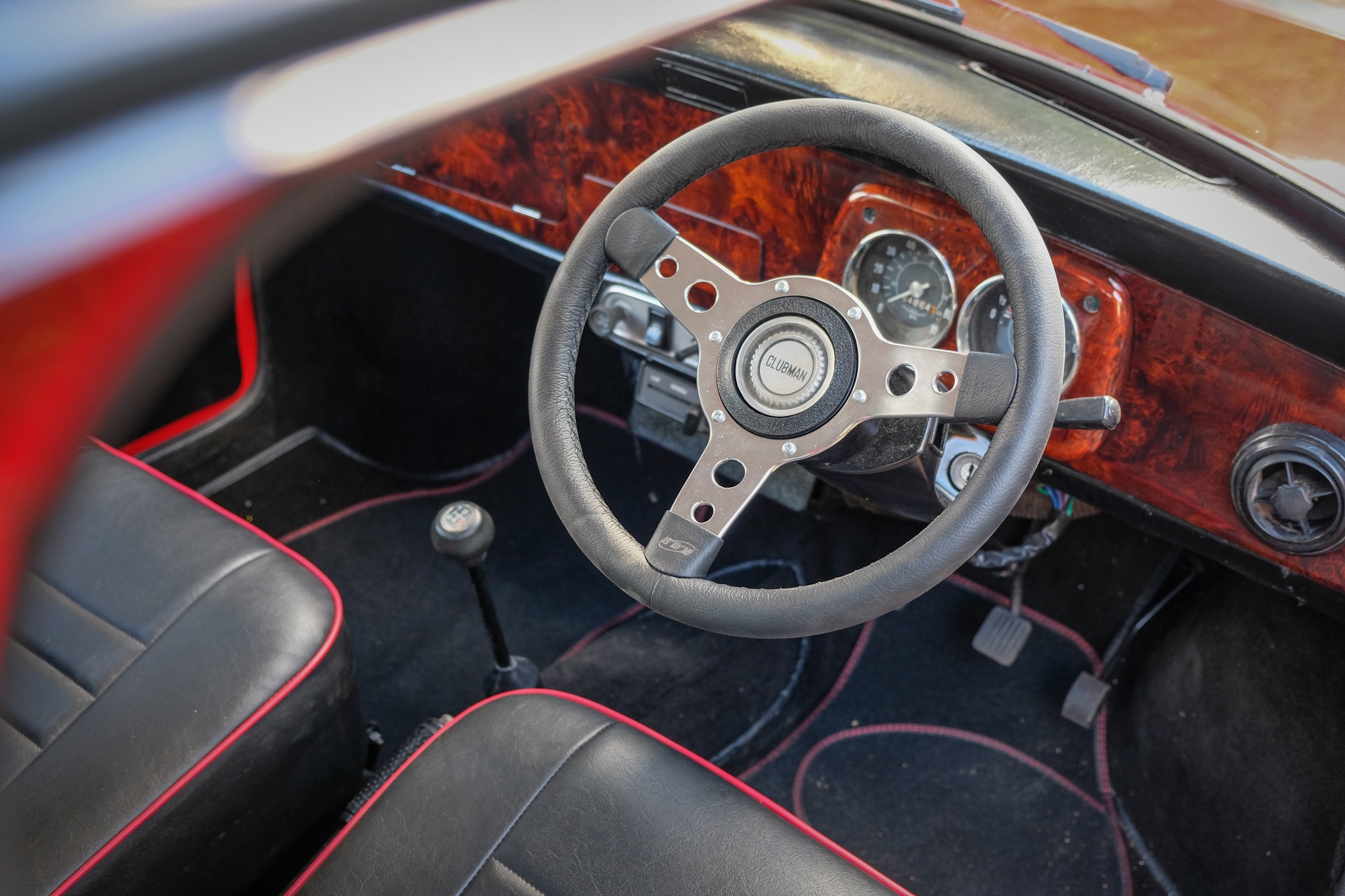 Lot 105 - 1976 Leyland Mini Clubman