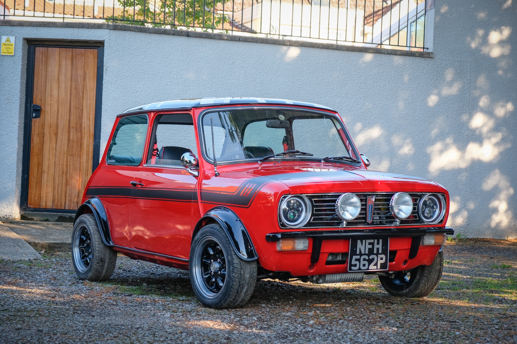 Lot 105 - 1976 Leyland Mini Clubman