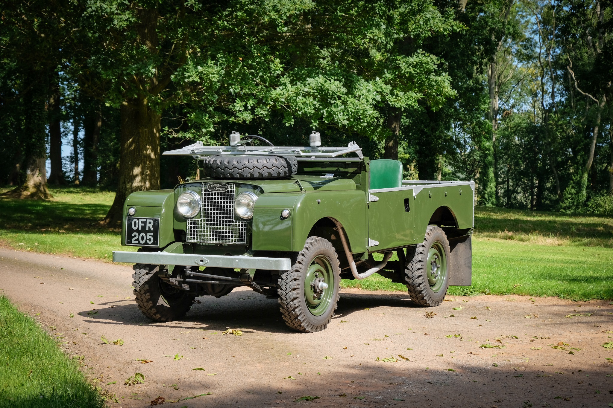 Lot 462 - 1953 Land Rover Series I 86''