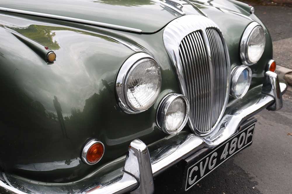 Lot 393 - 1968 Daimler V8-250