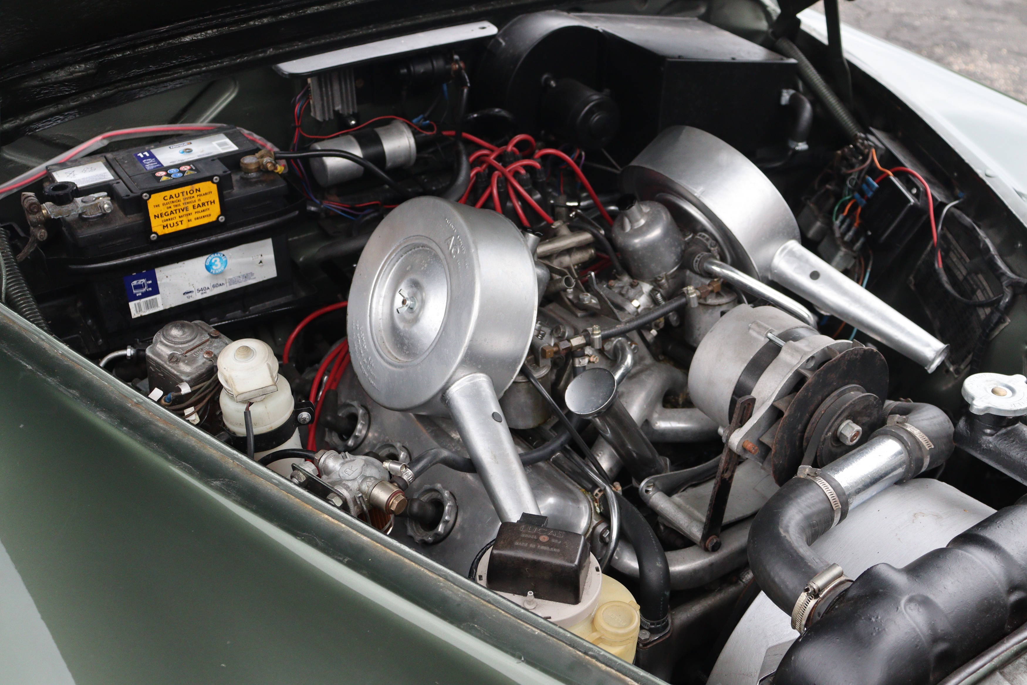 Lot 393 - 1968 Daimler V8-250