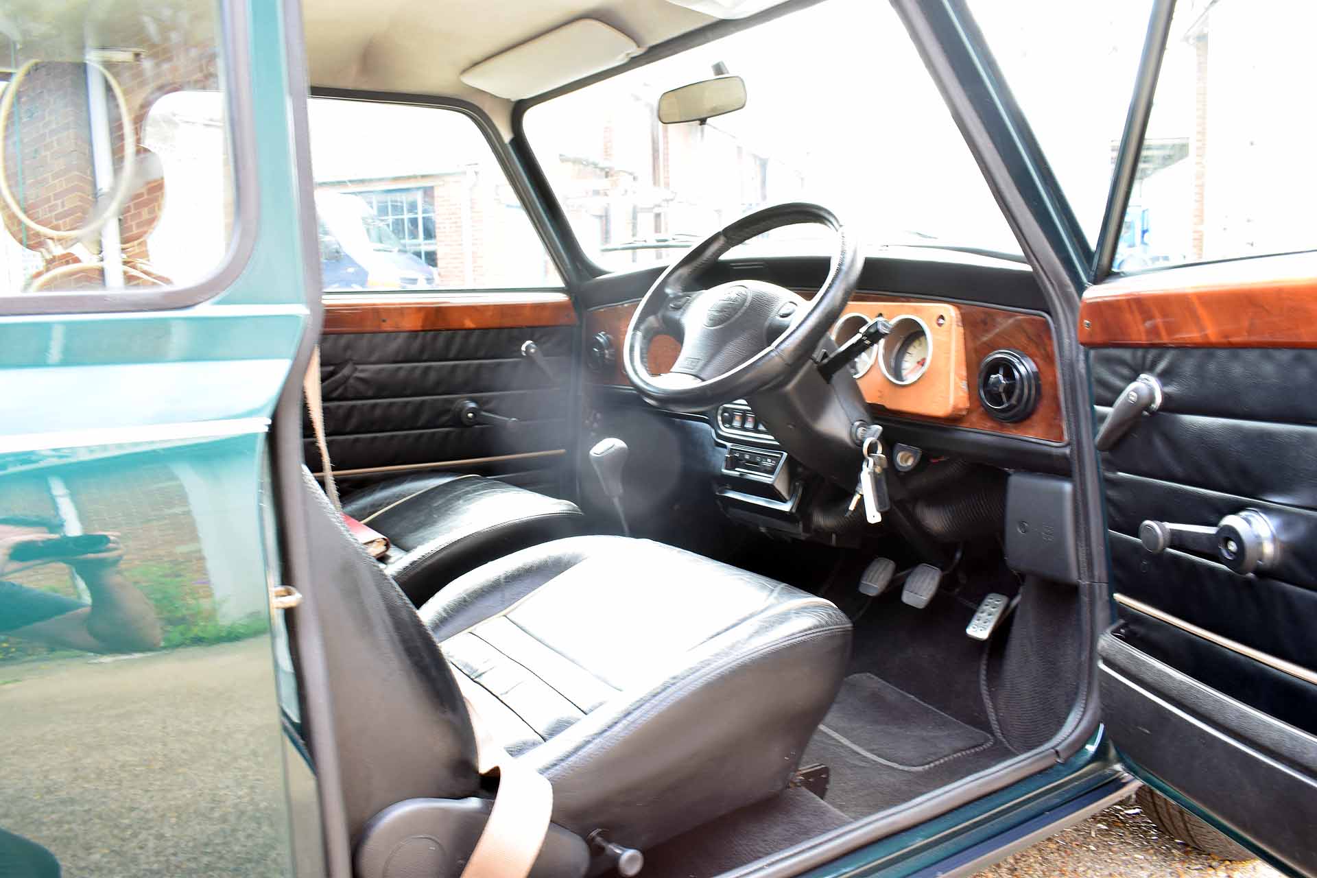 Lot 384 - 1997 Rover Mini Cooper