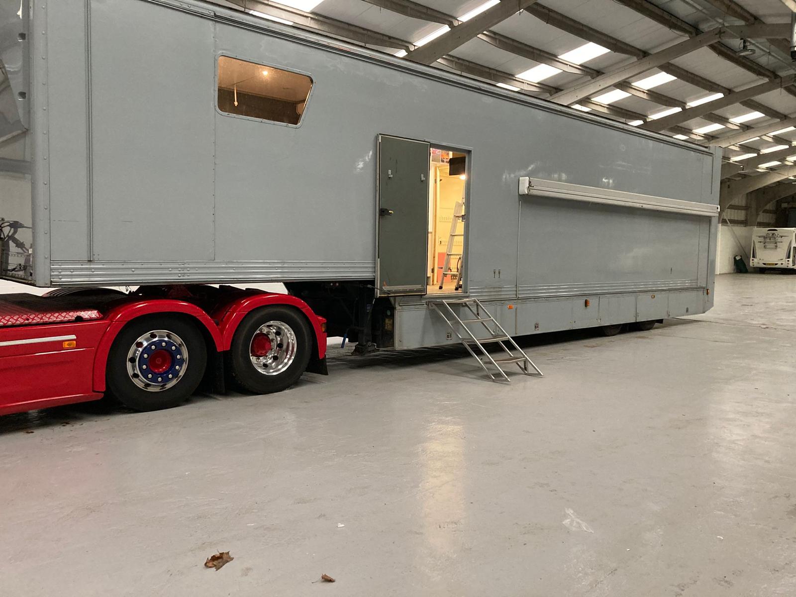 Lot 494 - 1989 Don-Bur Race Car Transporter