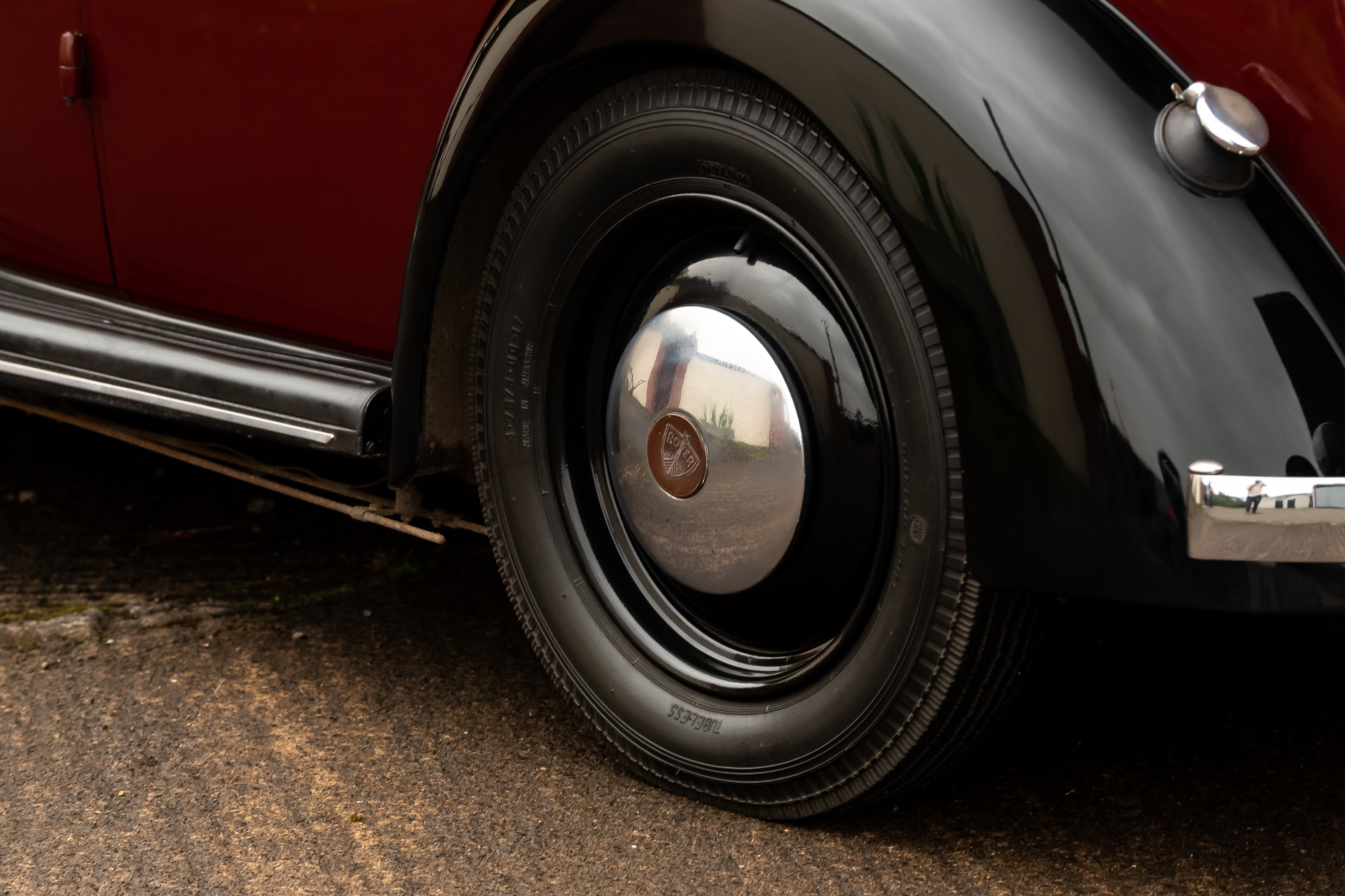 Lot 412 - 1946 Rover 10 P2 'Six Light' Saloon