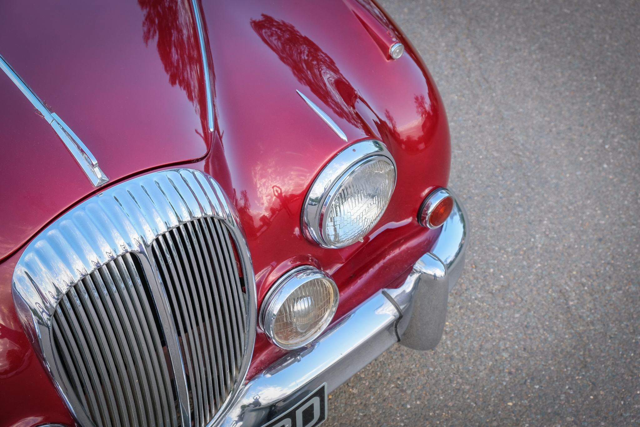 Lot 404 - 1966 Daimler 2.5 V8 Saloon