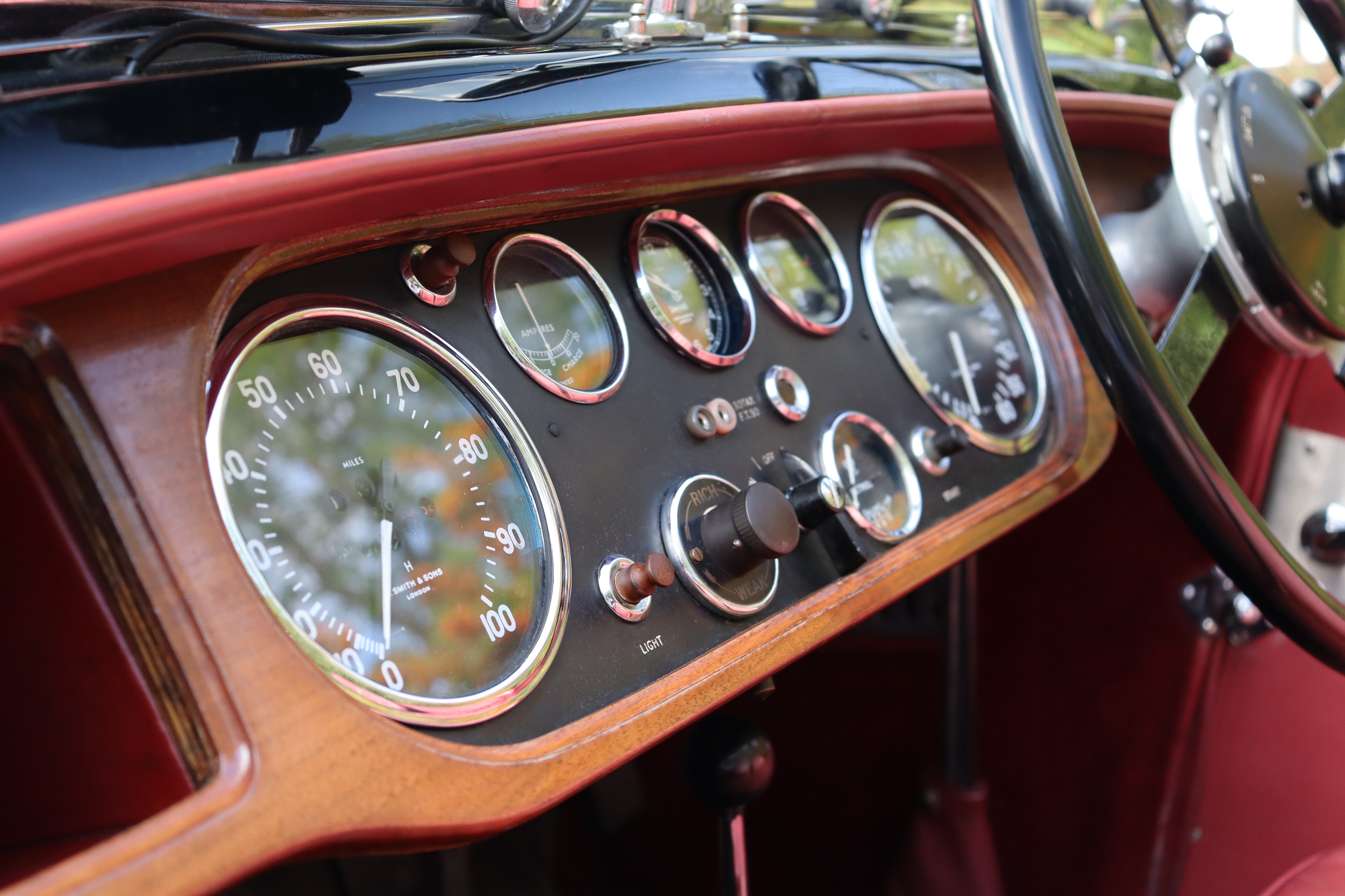 Lot 475 - 1933 Alvis Speed 20SB Vanden Plas Tourer