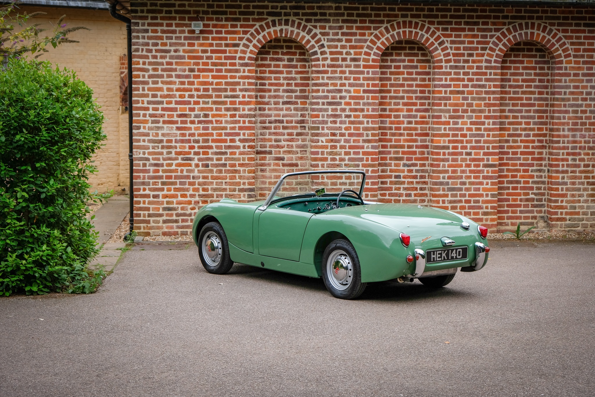 Lot 305 - 1960 Austin Healey 'Frogeye' Sprite MkI