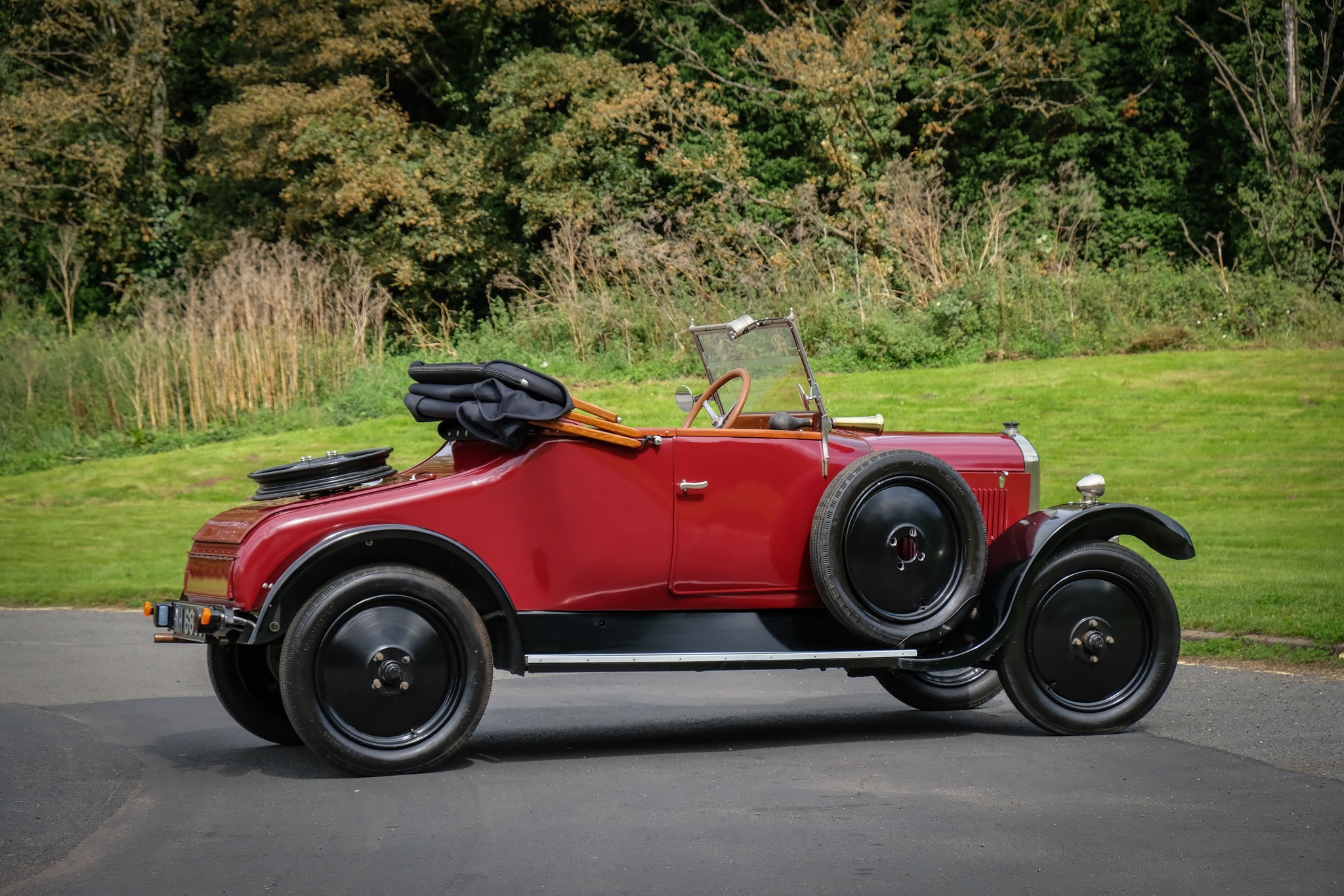 Lot 461 - 1926 Singer 10/26 Two-Seater DHC with Dickey