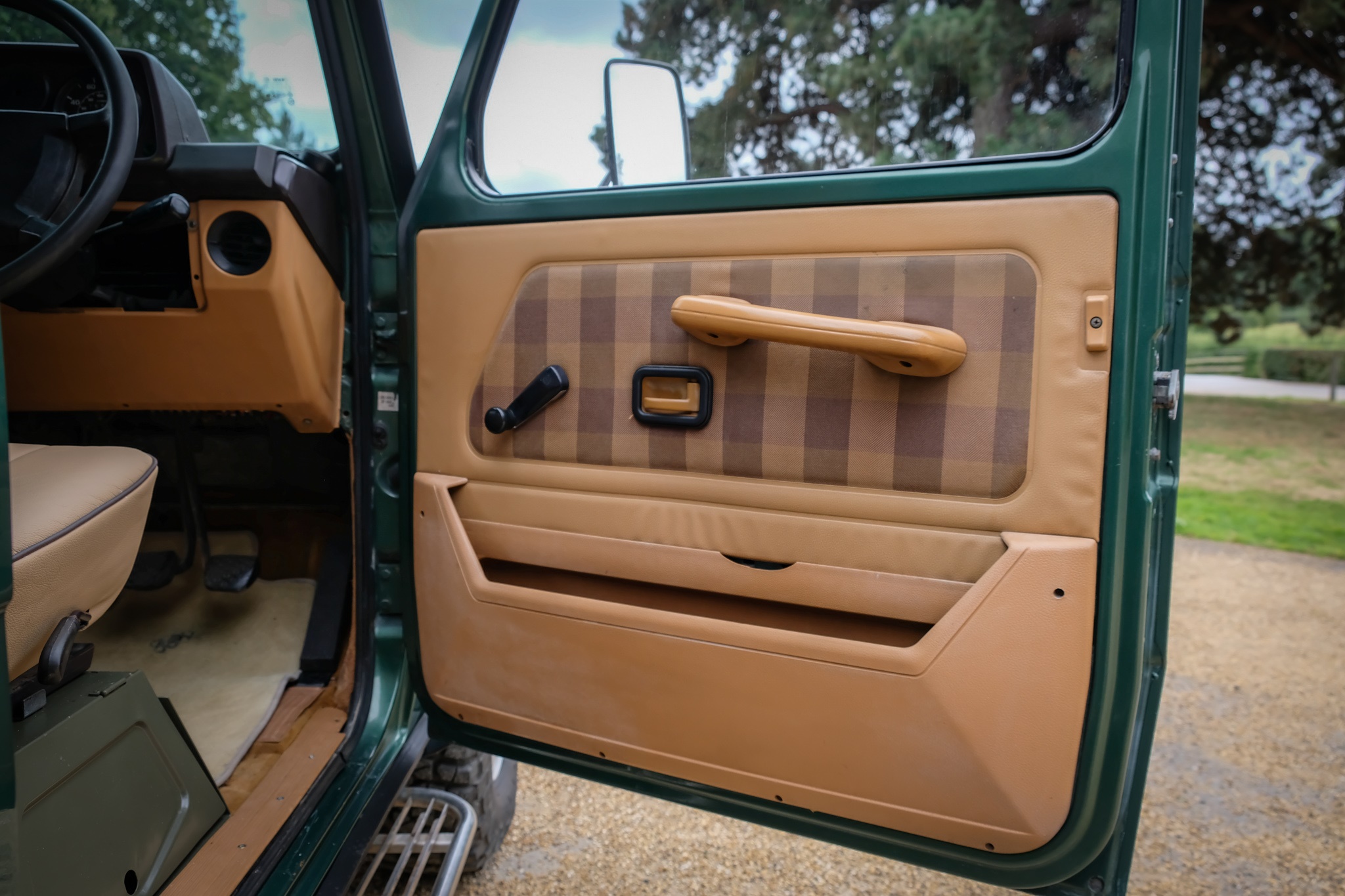 Lot 367 - 1986 Mercedes-Benz G-Wagon 300 GD