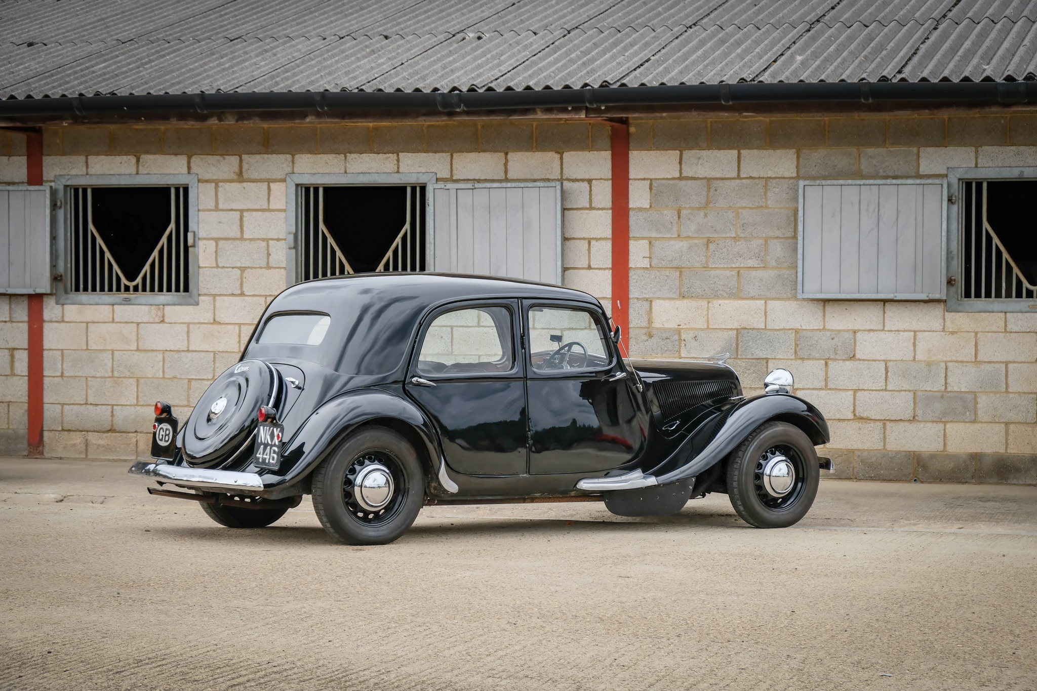Lot 335 - 1950 Citroen Light 15 Traction Avant
