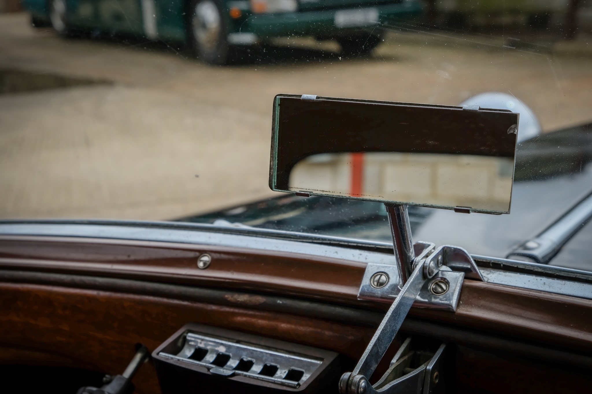Lot 335 - 1950 Citroen Light 15 Traction Avant