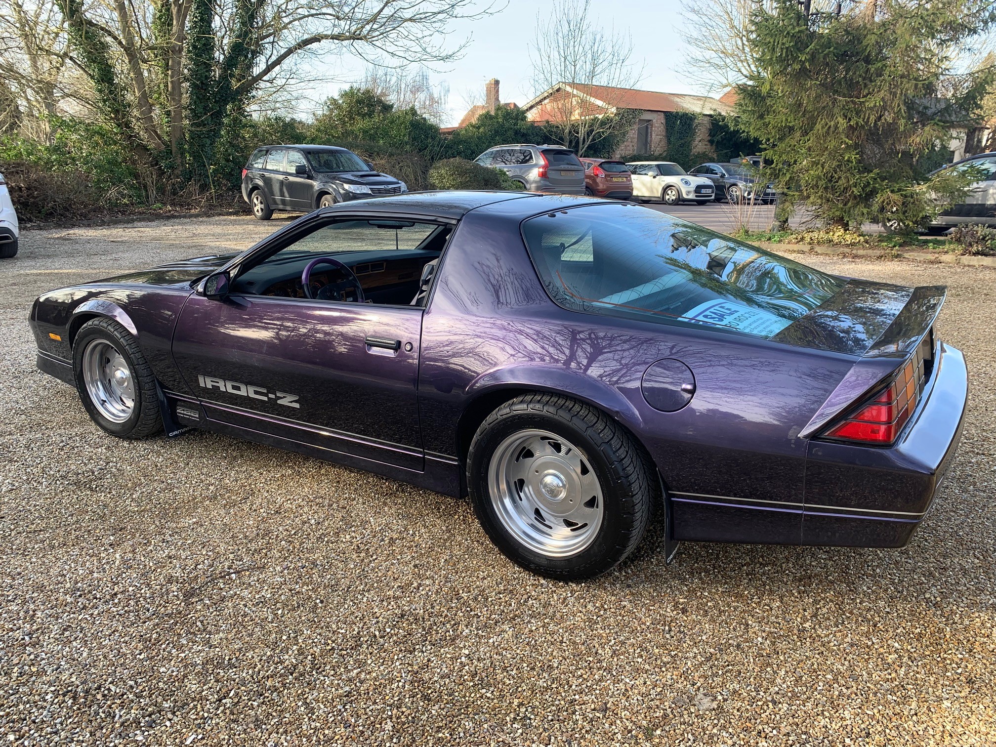 Lot 104 - 1987 Chevrolet Camaro IROC-Z Z28