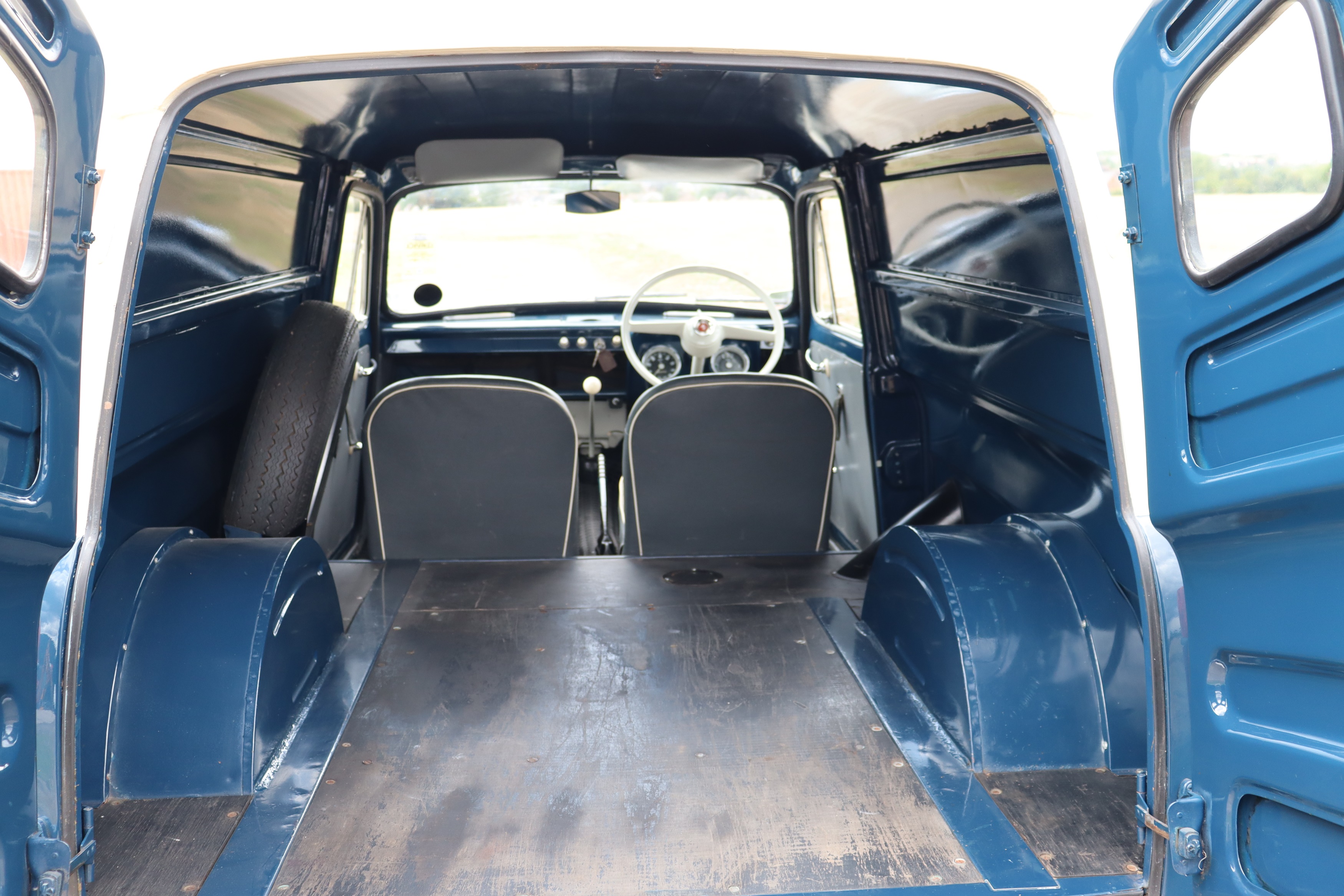 Lot 356 - 1961 Ford Thames 300E Van